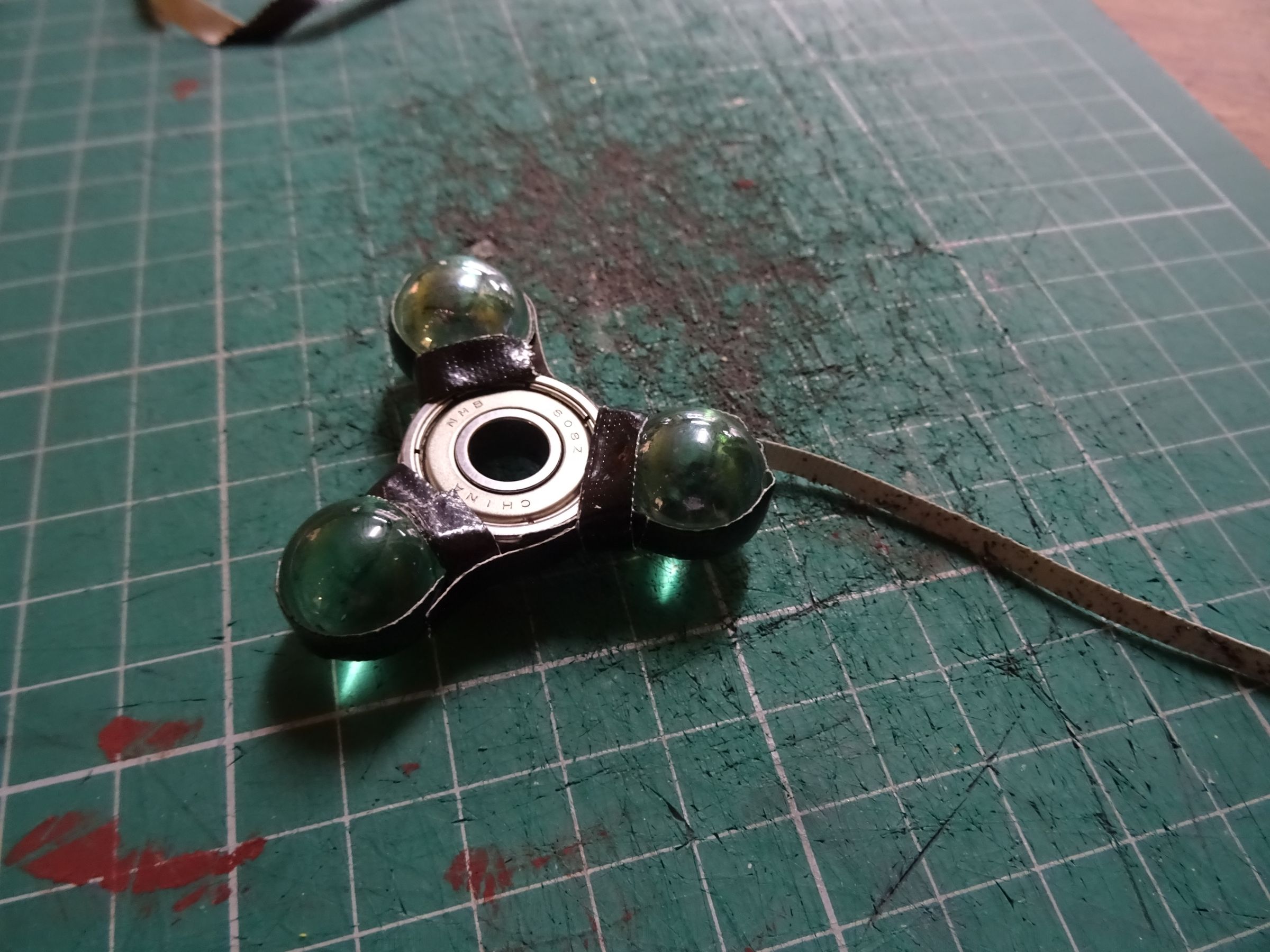 Duct Tape Spinner Fidget Toy : 4 Steps (with Pictures) - Instructables