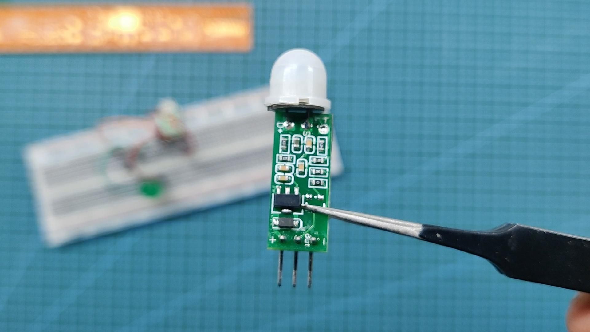 Motion Trigger Circuit With and Without Microcontroller : 17 Steps ...