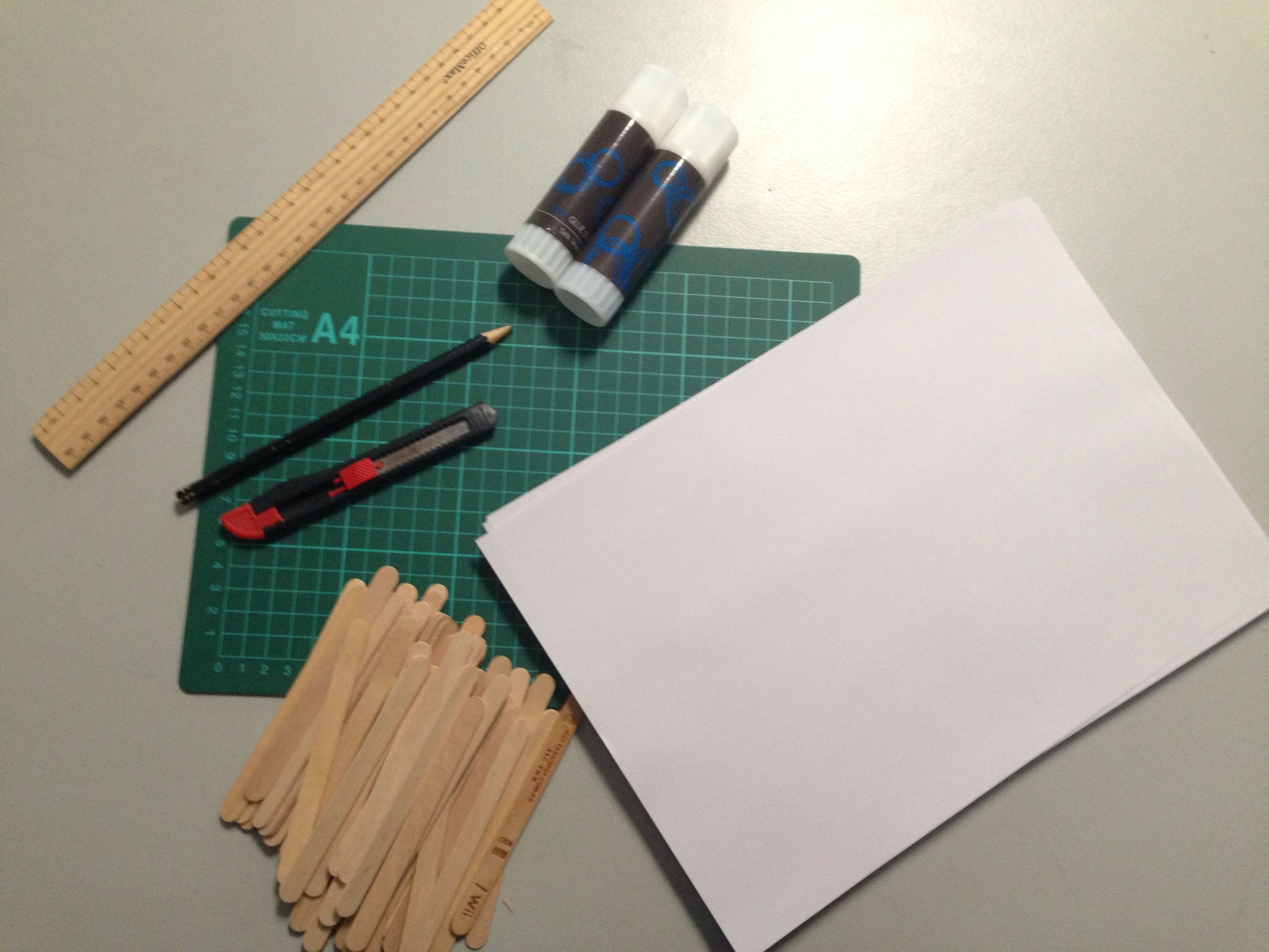 Paper Samurai Sword : 8 Steps - Instructables