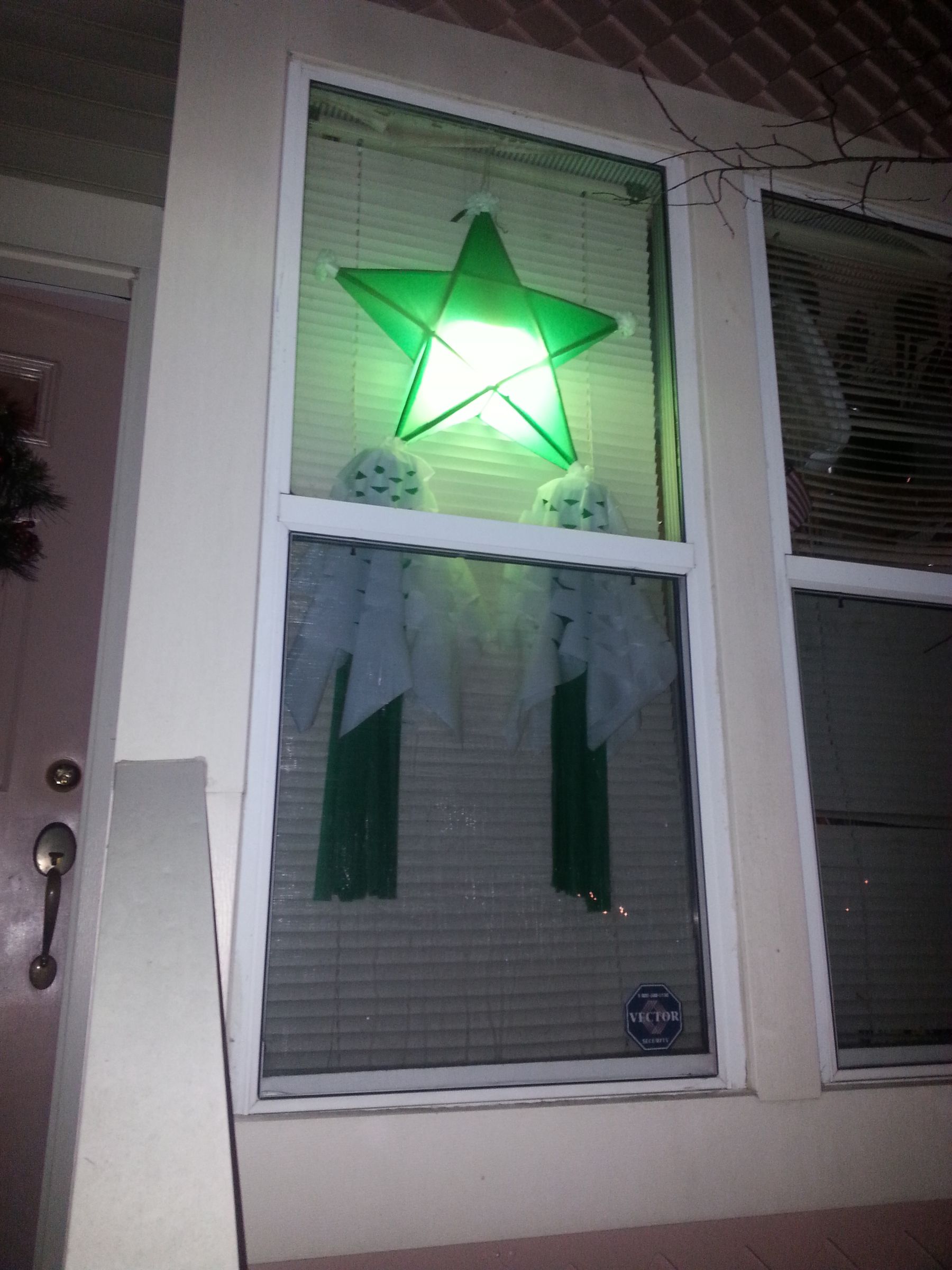 Make a Parol - a Filipino Christmas Lantern : 9 Steps (with Pictures ...