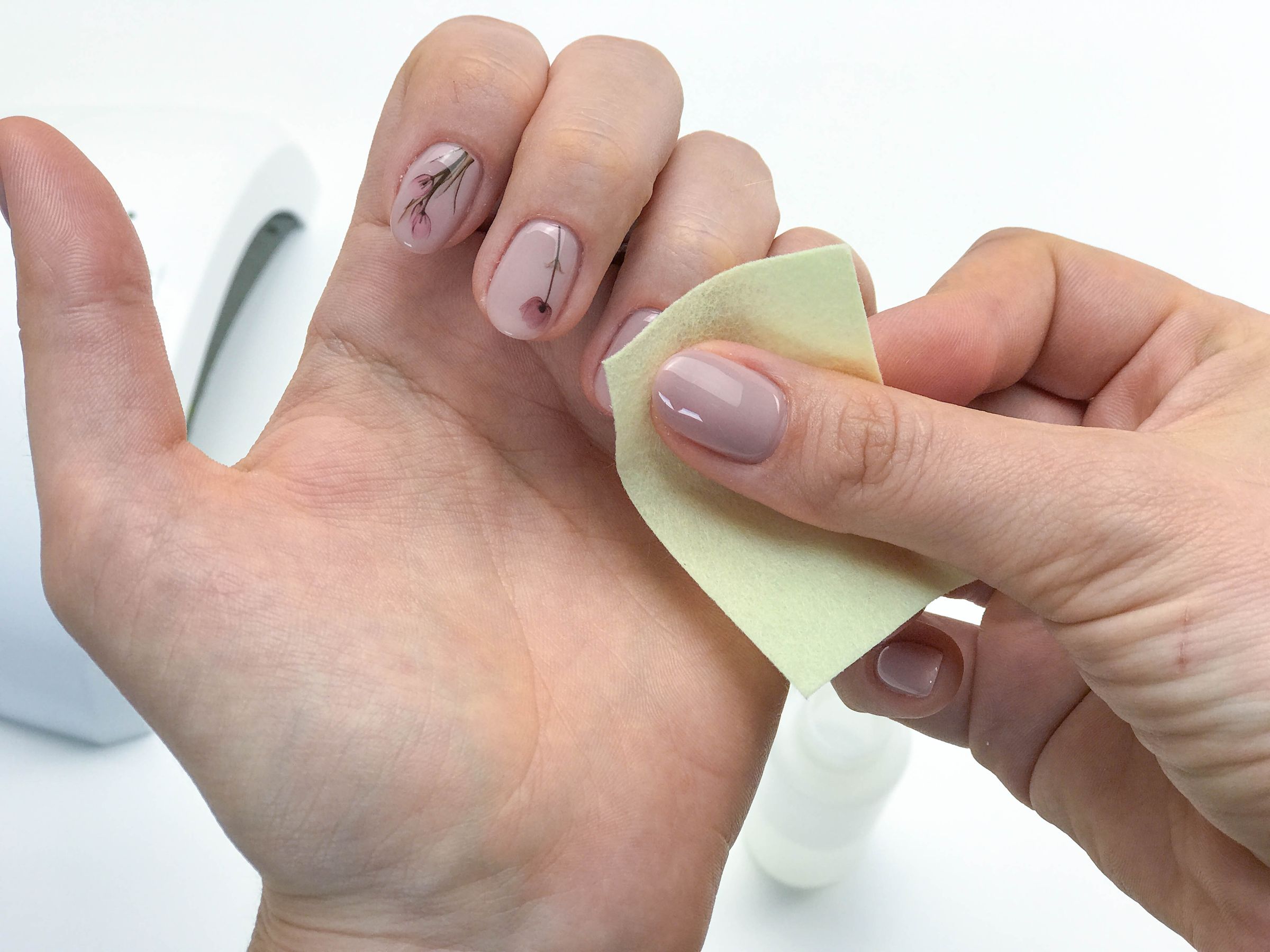 Gel Polish Like a Pro at Home : 12 Steps (with Pictures) - Instructables