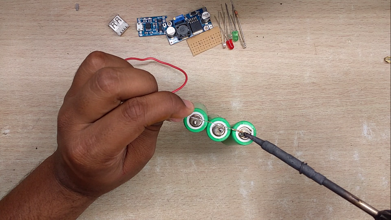 How to Make Power Bank on Your Own Easily : 7 Steps (with Pictures ...