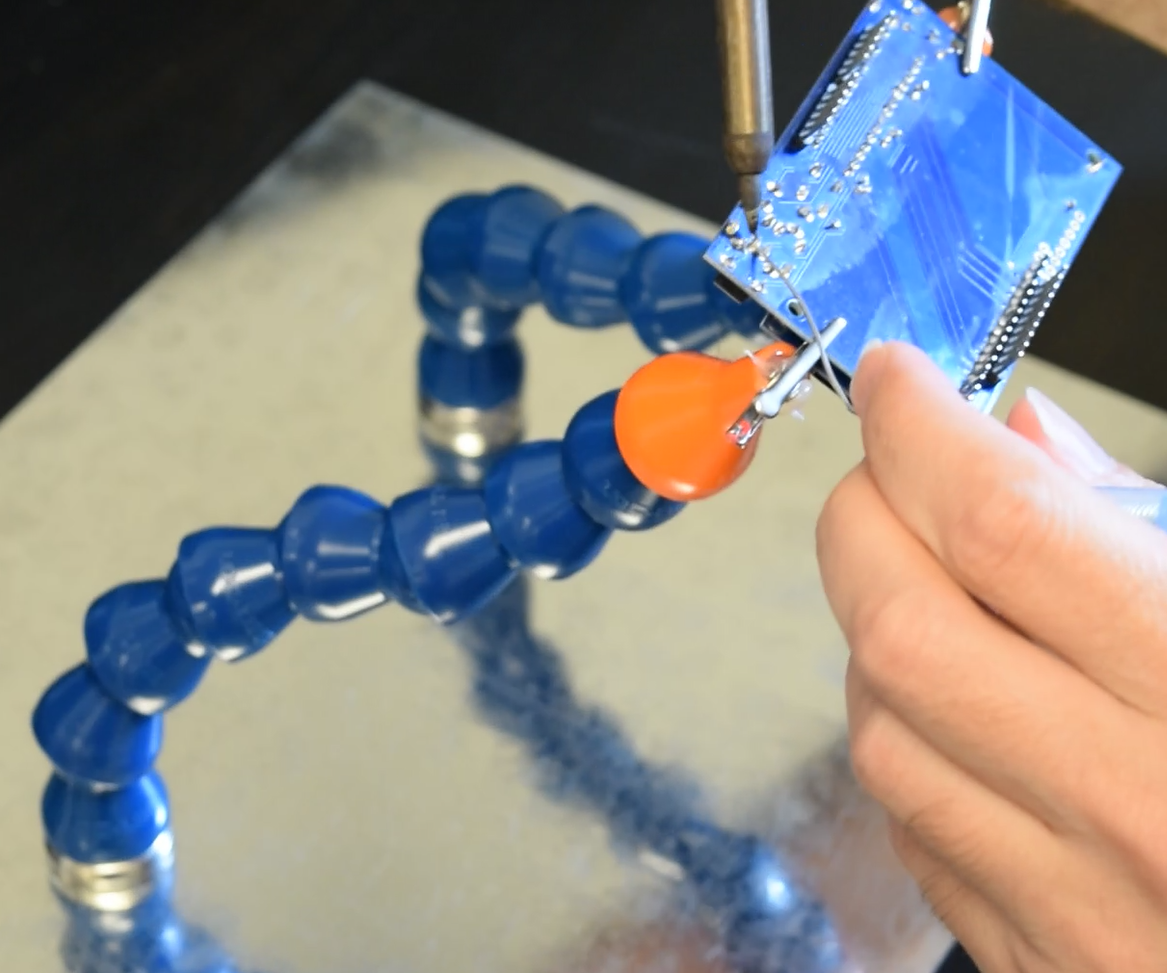 Magnetic Third Hand : 3 Steps - Instructables