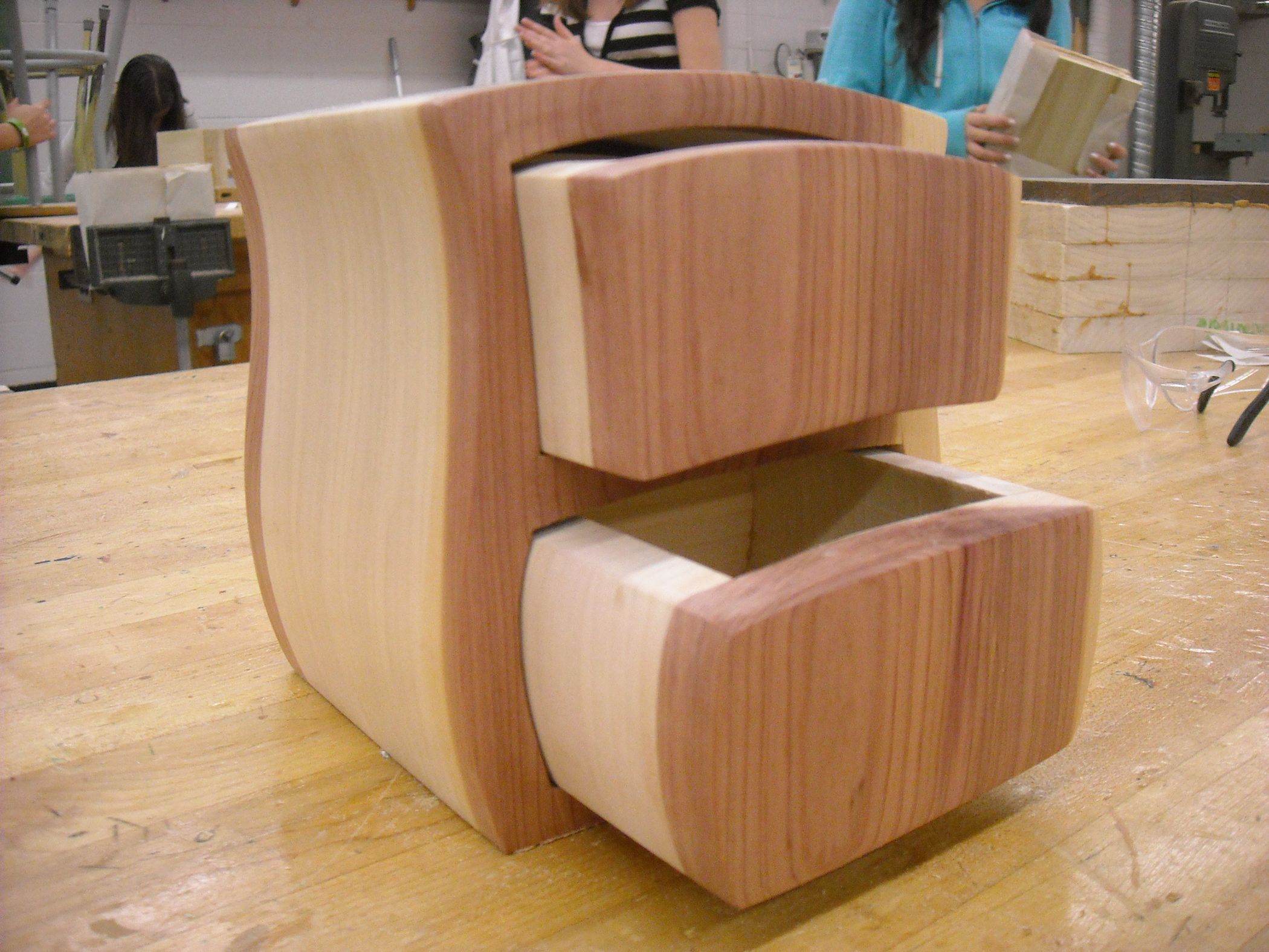 A Bandsaw Box KIDS Can Make : 9 Steps (with Pictures) - Instructables