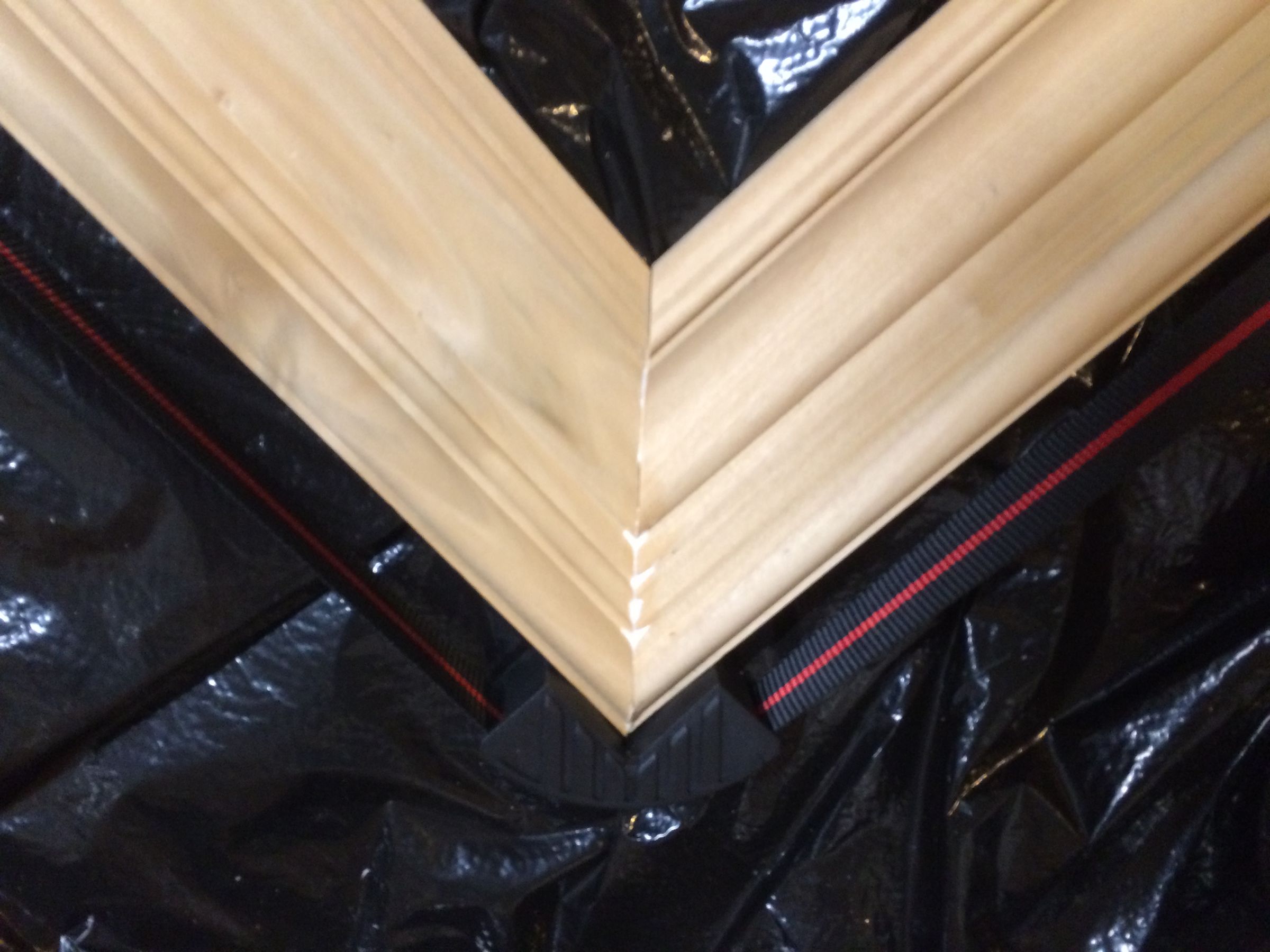 Floating Mirror Frame : 7 Steps - Instructables