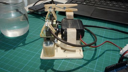 Servo Powered Peristaltic Pump Controlled by Arduino : 9 Steps ...