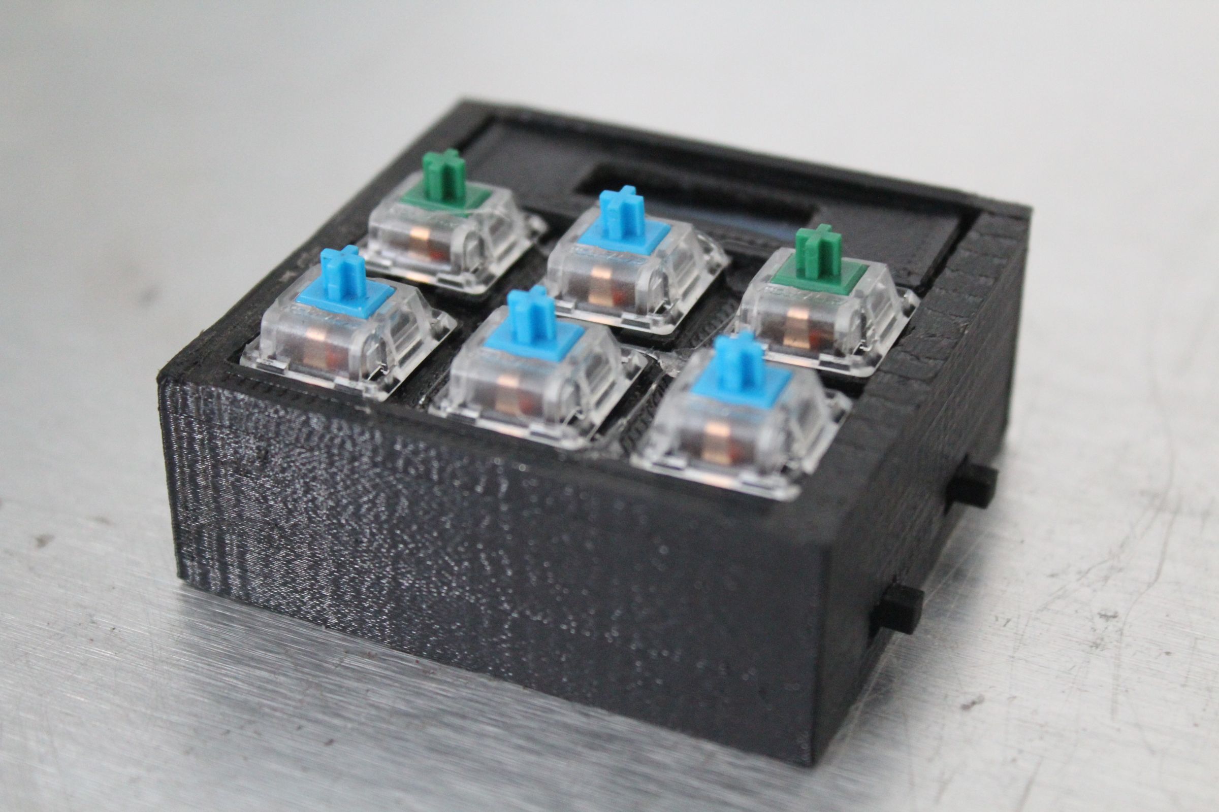Custom Macro Mechanical Keypad : 12 Steps (with Pictures) - Instructables