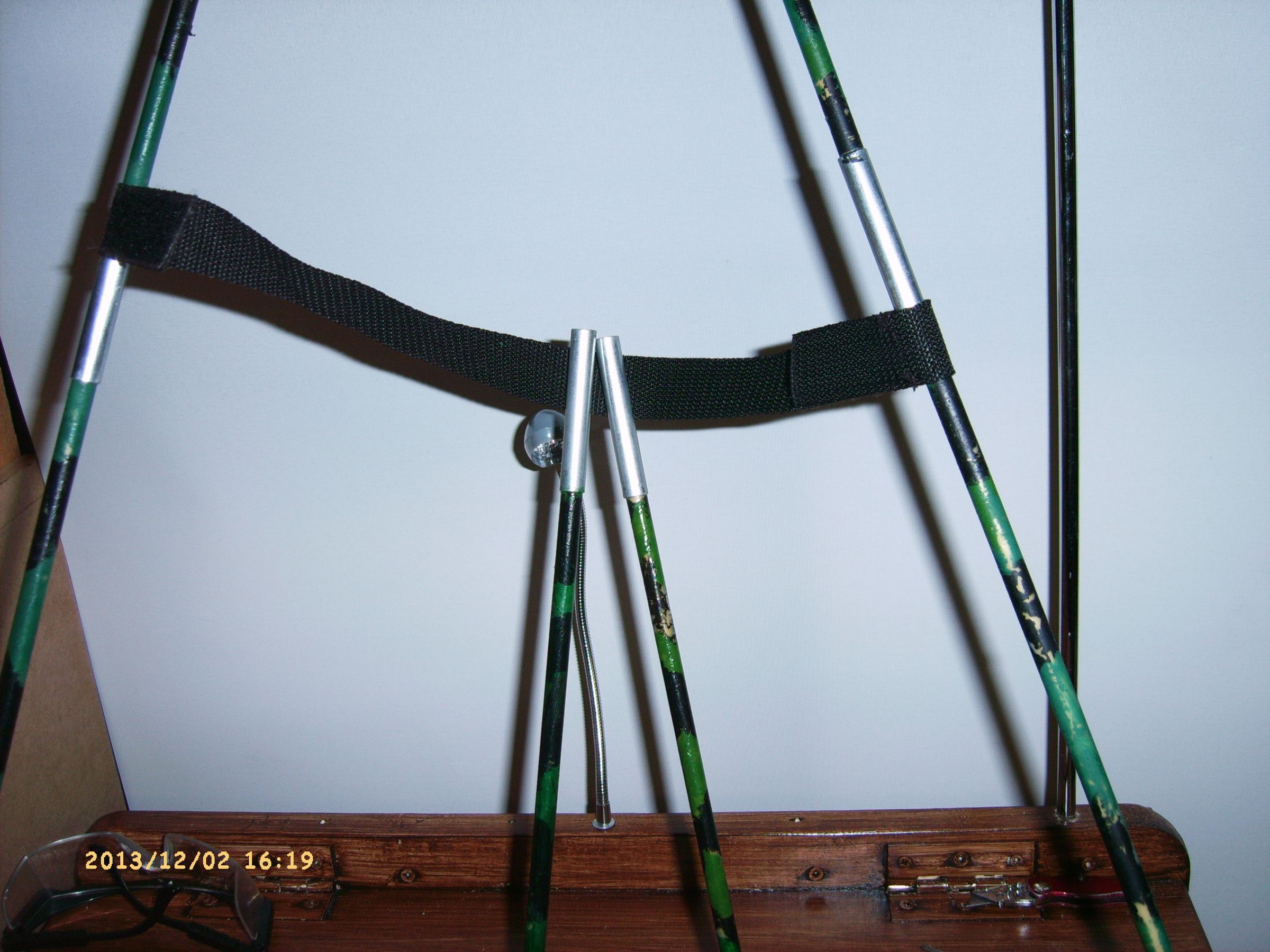 Shooting Stick : 4 Steps - Instructables