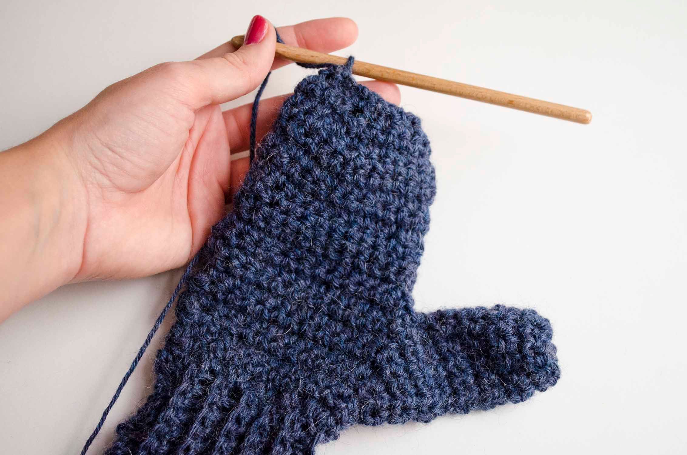 Crochet Mittens : 15 Steps (with Pictures) - Instructables