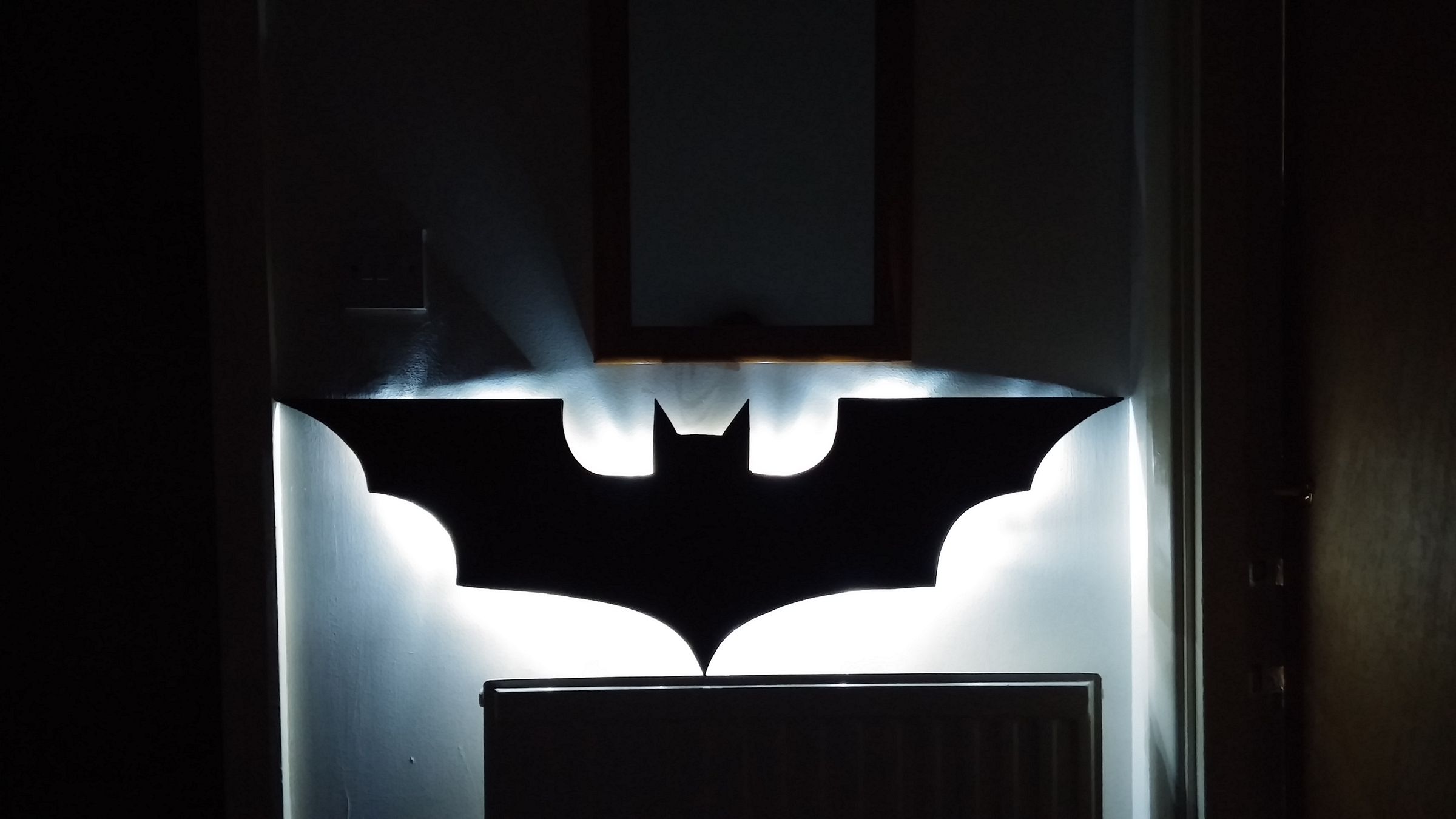 Batman Lamp : 10 Steps (with Pictures) - Instructables