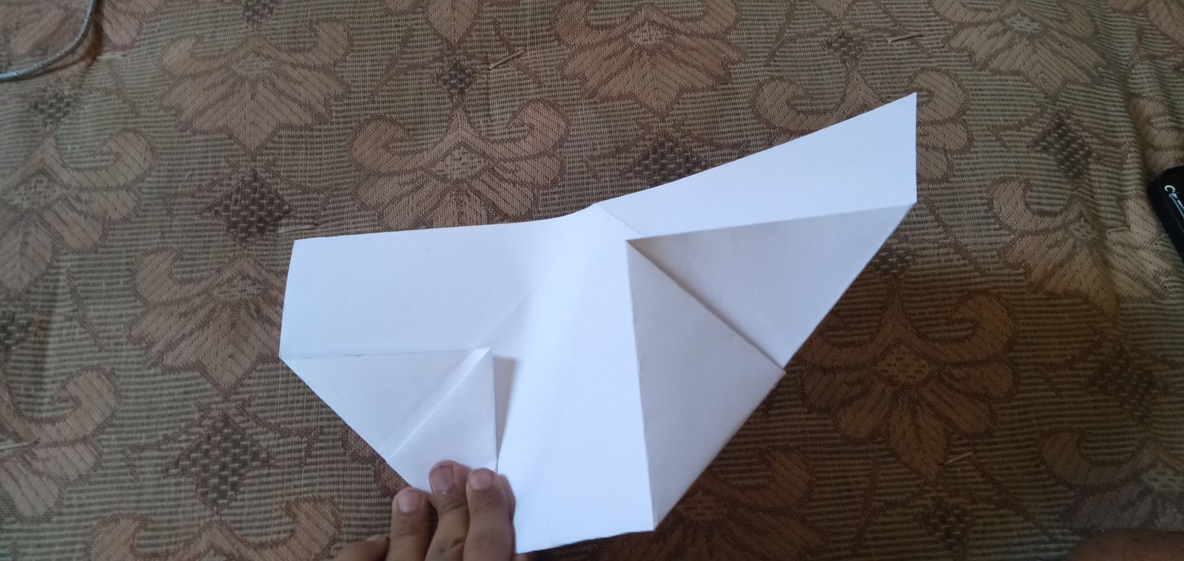 DIY Paper Stand for Smartphone (No Glue ) : 5 Steps - Instructables