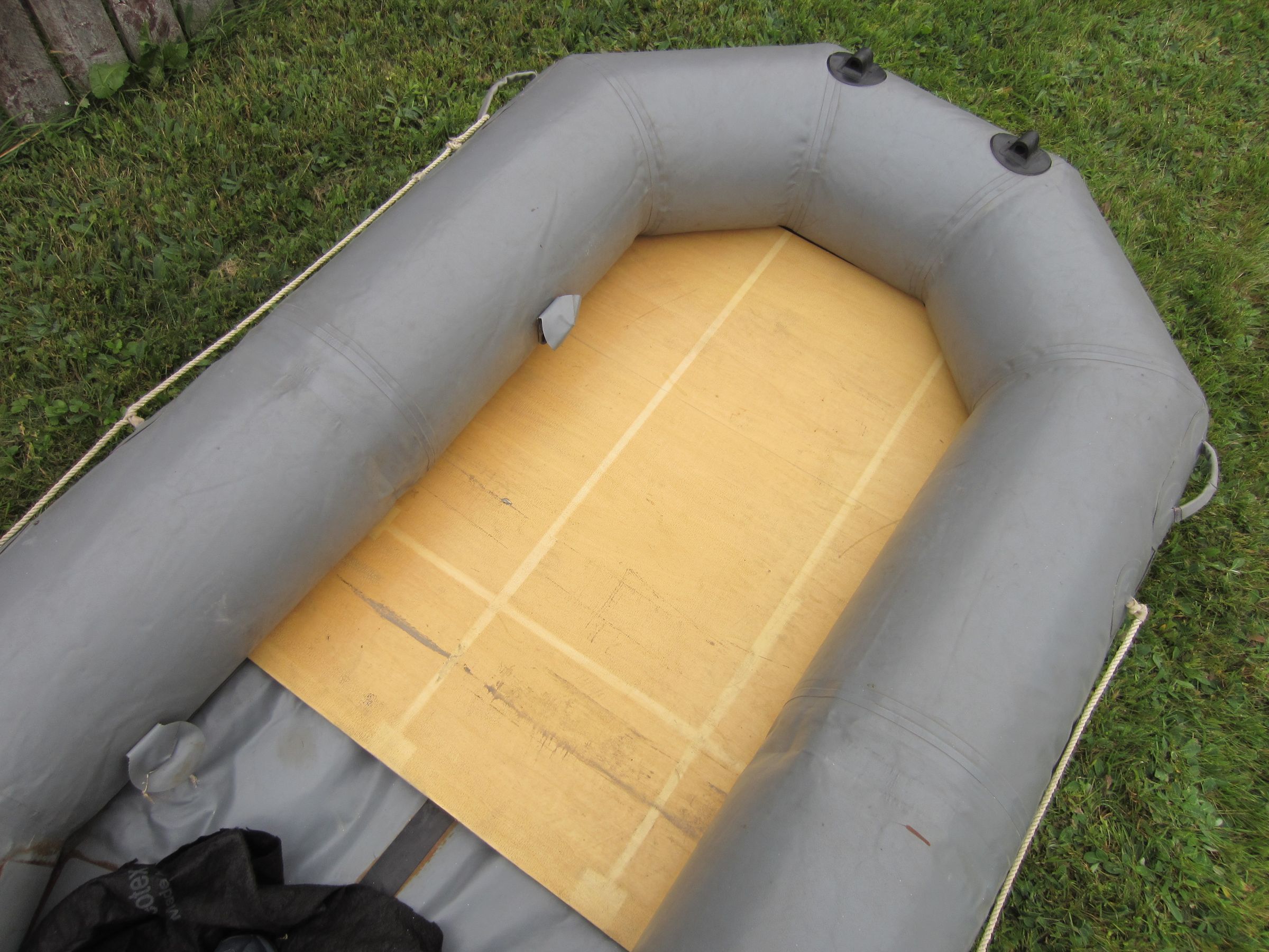 Inflatable Boat Floorboard & Seat : 10 Steps (with Pictures ...