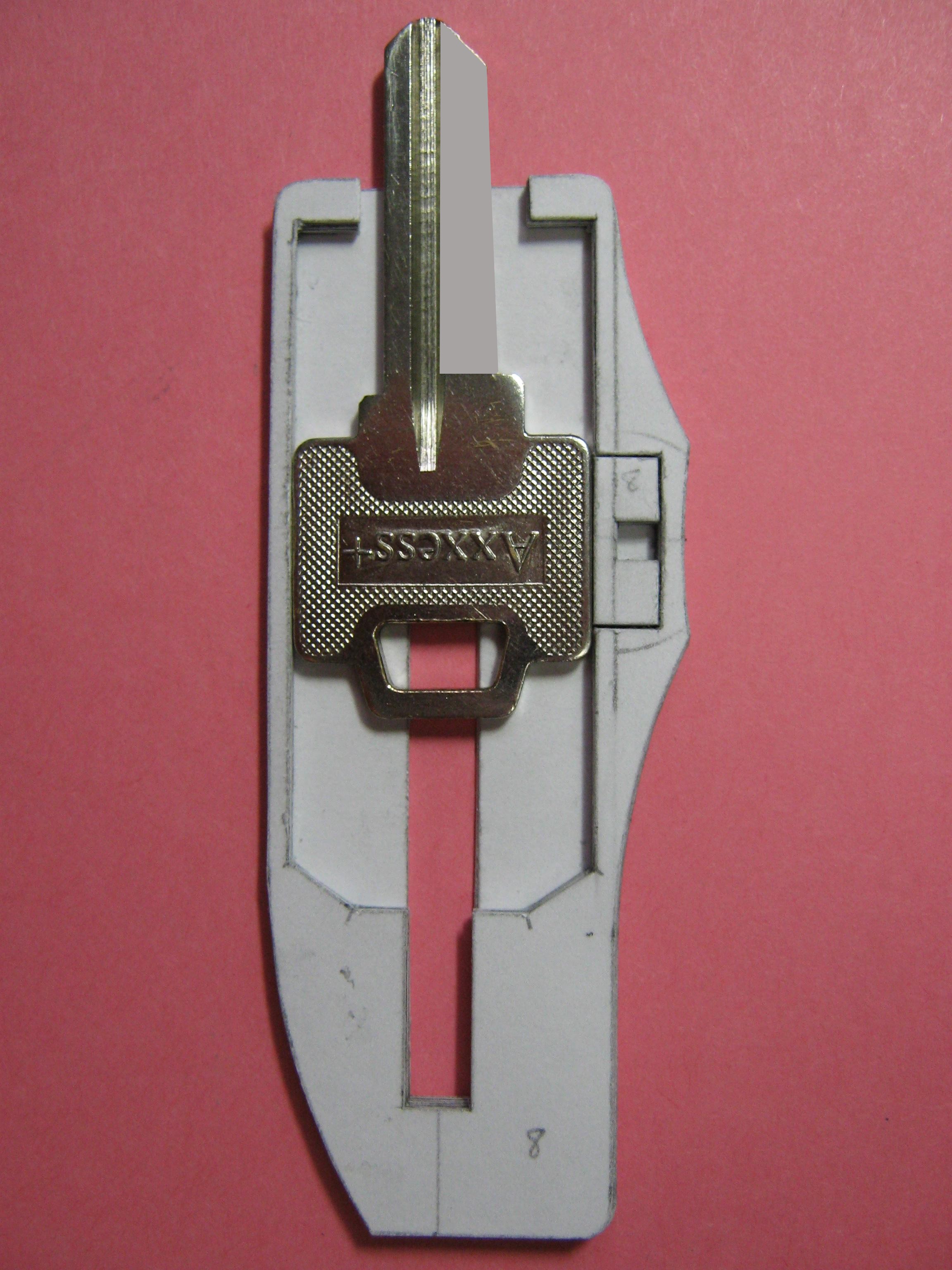 House Key OTF (Out the Front) Switchblade : 31 Steps - Instructables