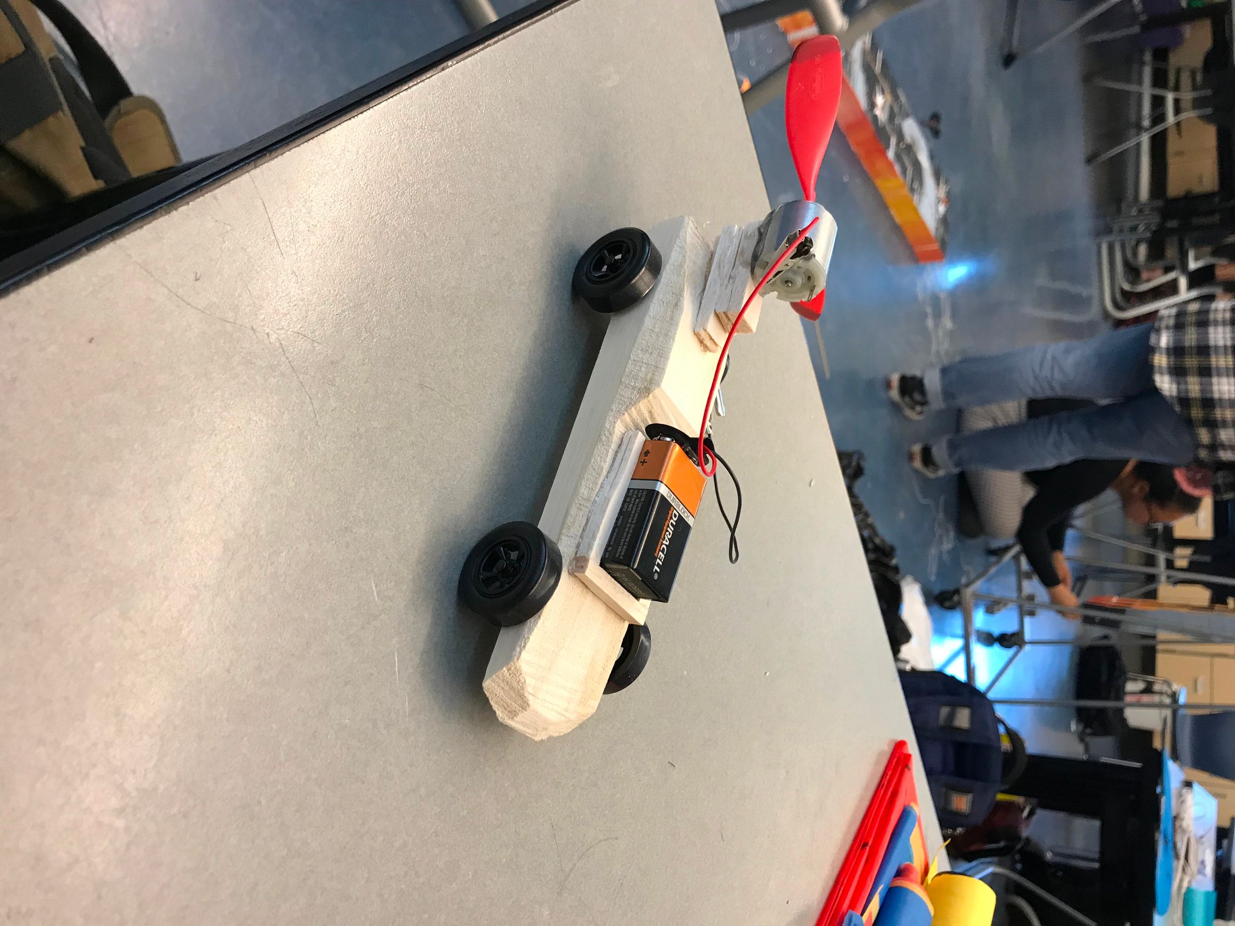 Fan Powered Race Car : 6 Steps - Instructables