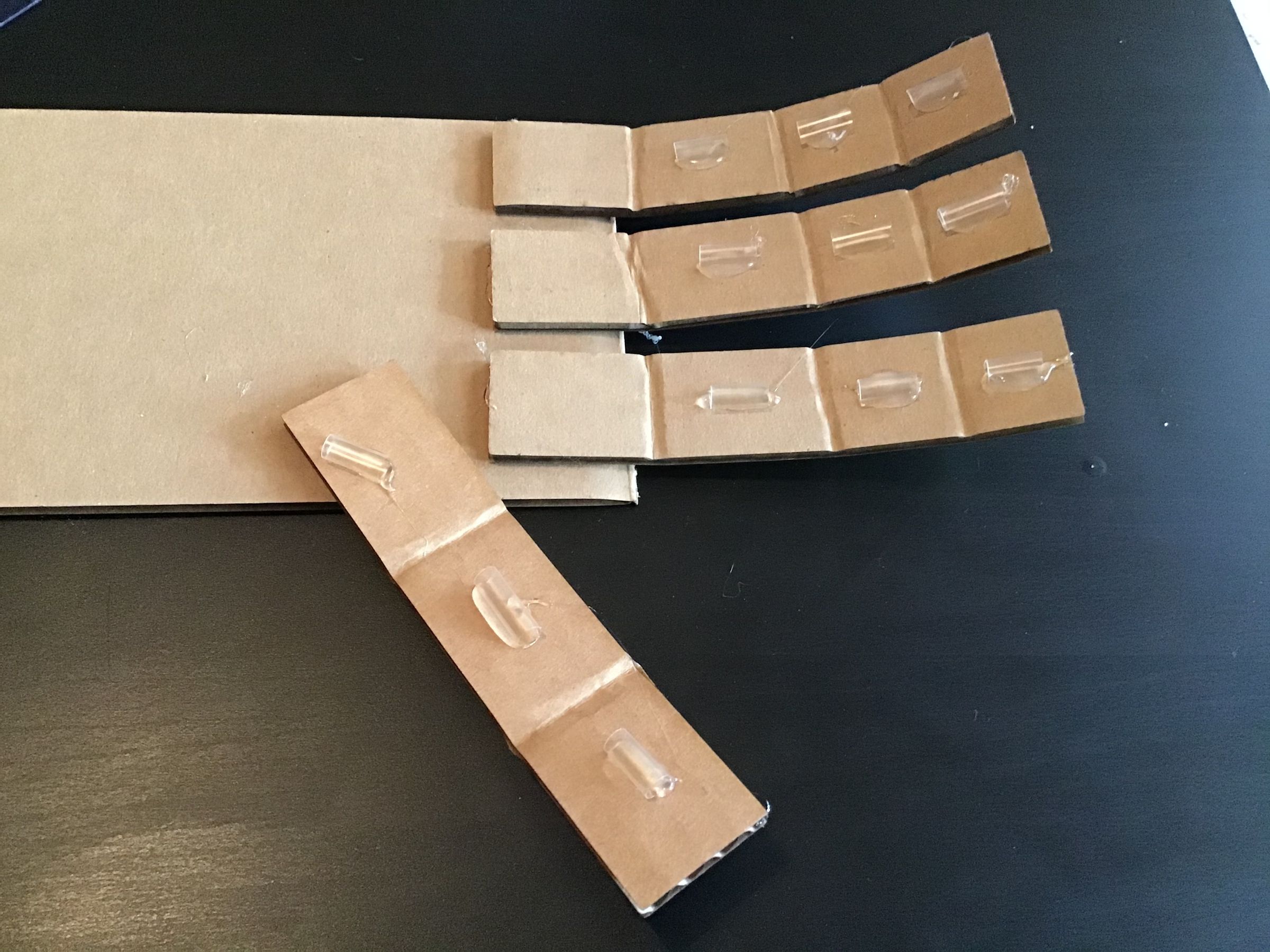 Mechanical Cardboard Hand : 6 Steps (with Pictures) - Instructables