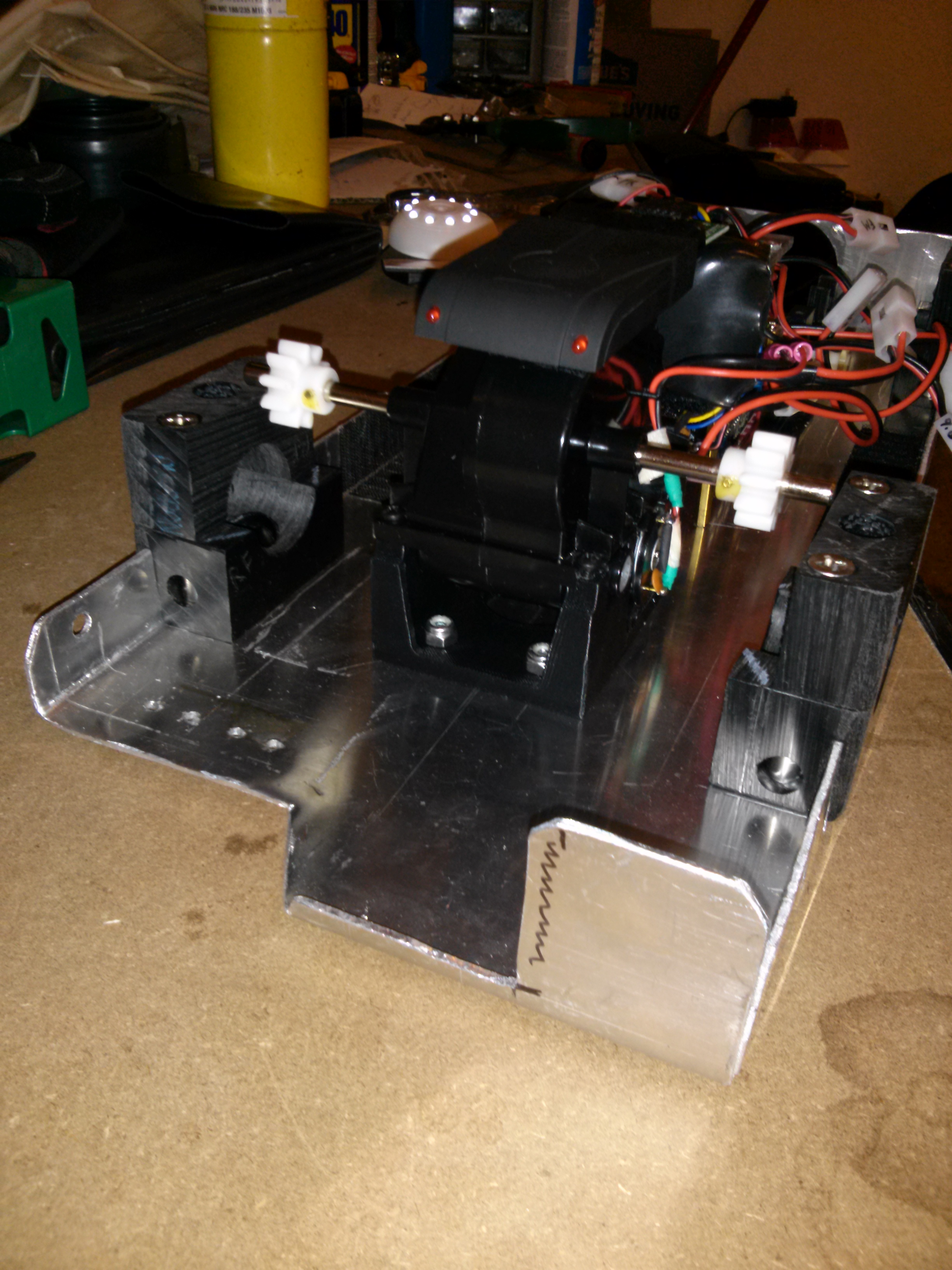 Quad Track Arduino Robot : 11 Steps (with Pictures) - Instructables