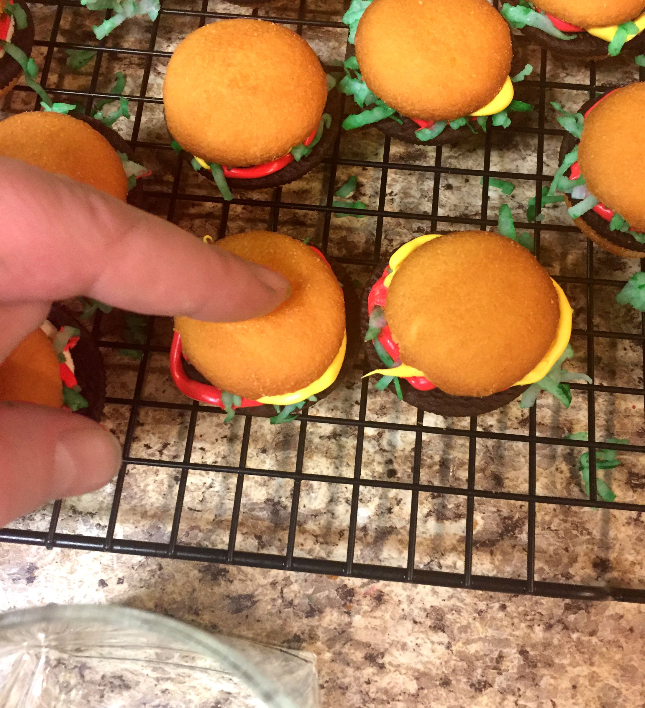 Mini Hamburger Cookies : 18 Steps (with Pictures) - Instructables