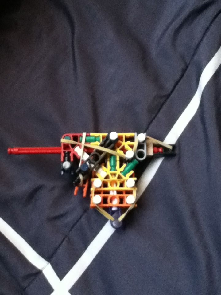Knex Mini Pistol : 4 Steps - Instructables