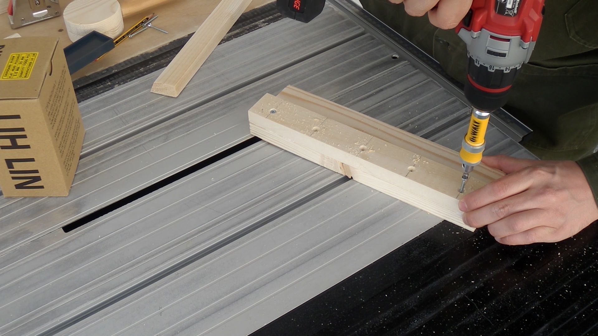 Homemade Table Saw Fence System | Easy Simple New Style : 25 Steps ...