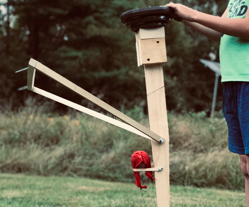 World's Simplest and Newest Trebuchet (Walking Arm Trebuchet) : 18 ...