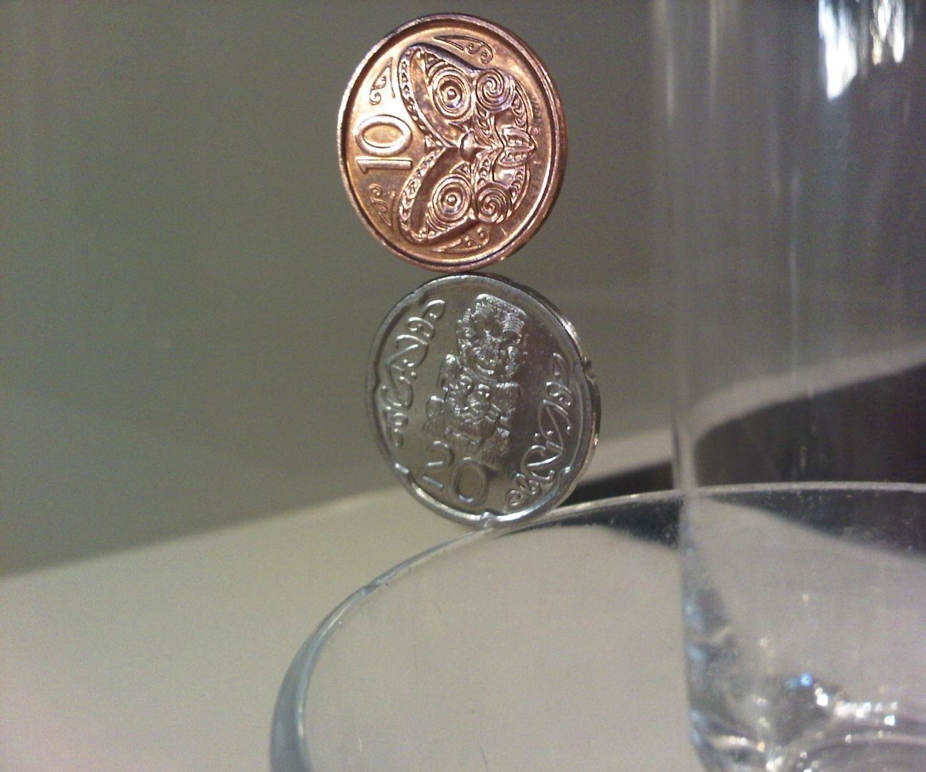 AMAZING GRAVITY-DEFYING COIN TRICK! : 4 Steps (with Pictures ...