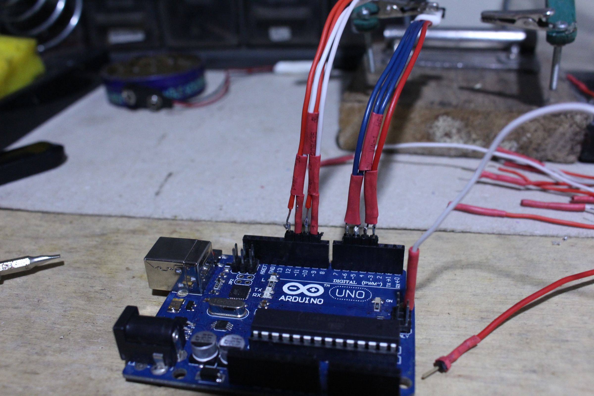 DIY Very Cheap Arduino 4-pin Connector : 5 Steps - Instructables
