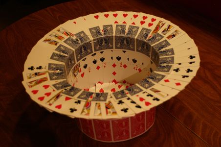 Party Top-hat Made of Playing Cards : 10 Steps - Instructables