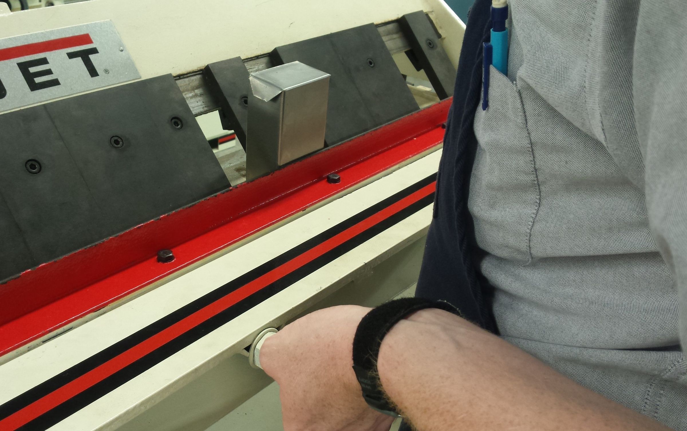 Sheet Metal Box : 12 Steps (with Pictures) - Instructables