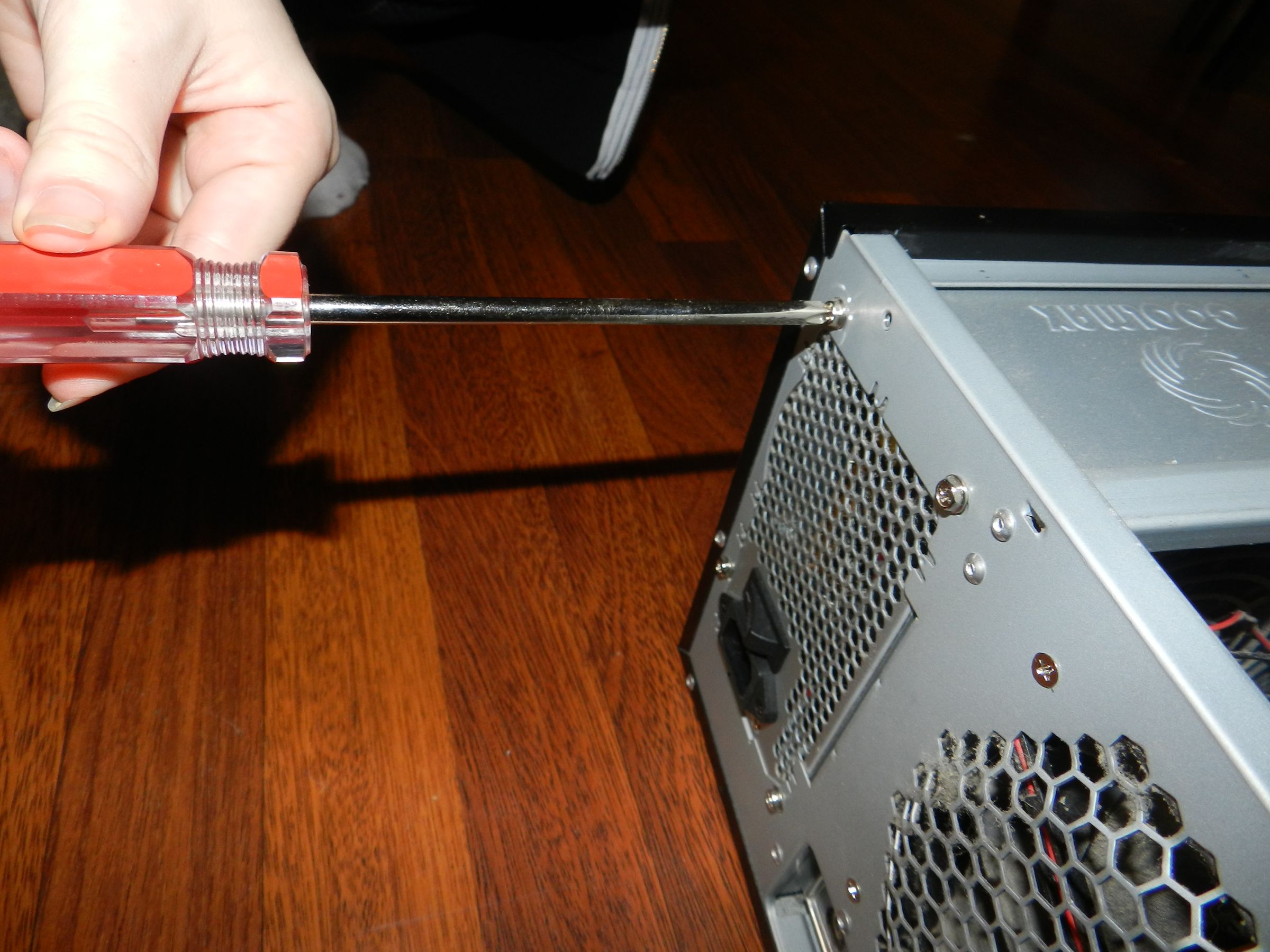How to Test and Replace a Power Supply for Your Home Computer : 14 ...
