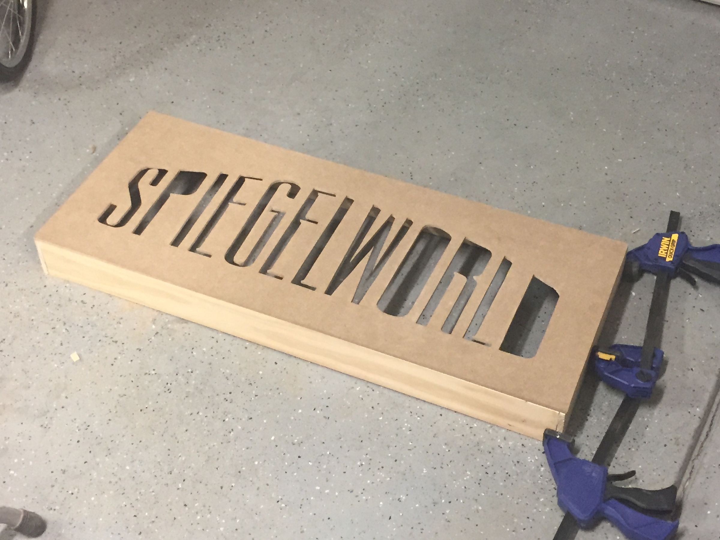 Backlit LED Lightbox Sign : 17 Steps (with Pictures) - Instructables