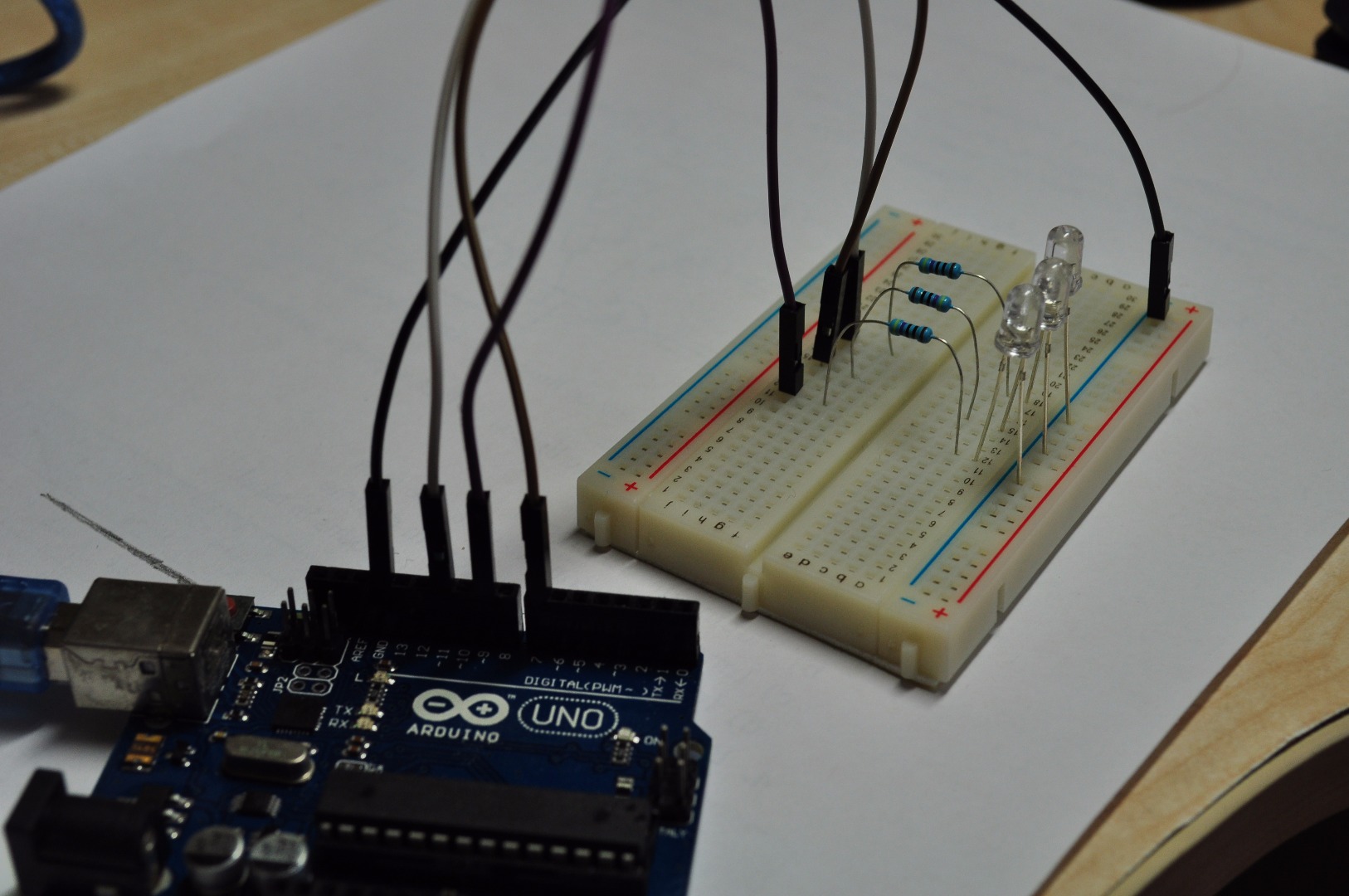 Simple Arduino LED Flag Flasher : 4 Steps (with Pictures) - Instructables