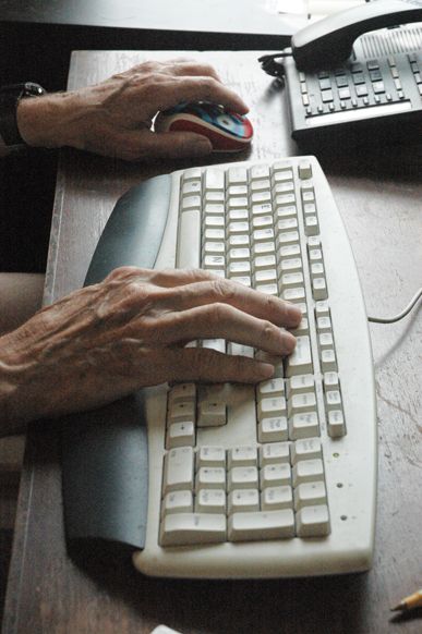 Train Yourself to Be Ambidextrous : 4 Steps - Instructables