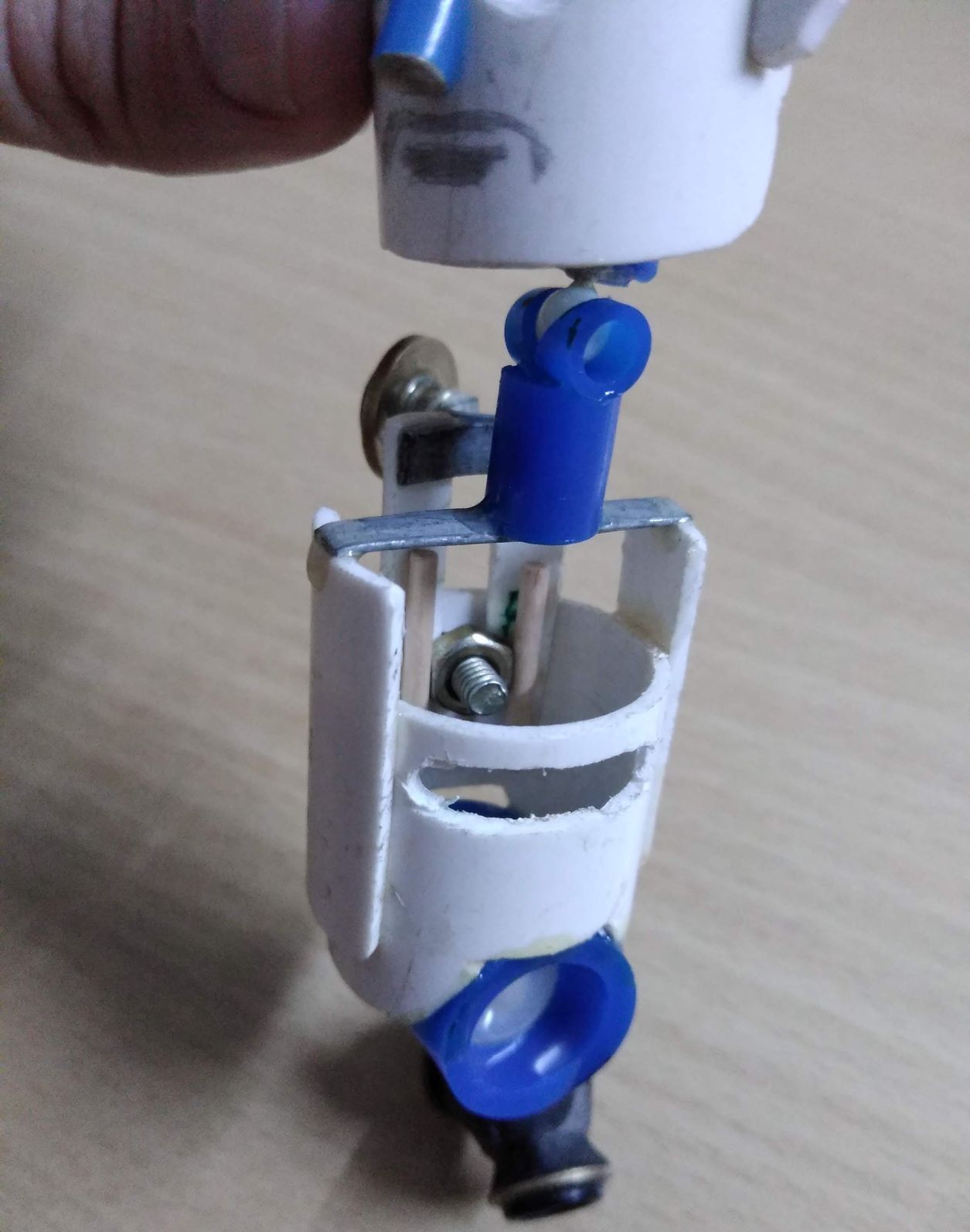 PUBLU: DIY Posable Puppet : 18 Steps (with Pictures) - Instructables