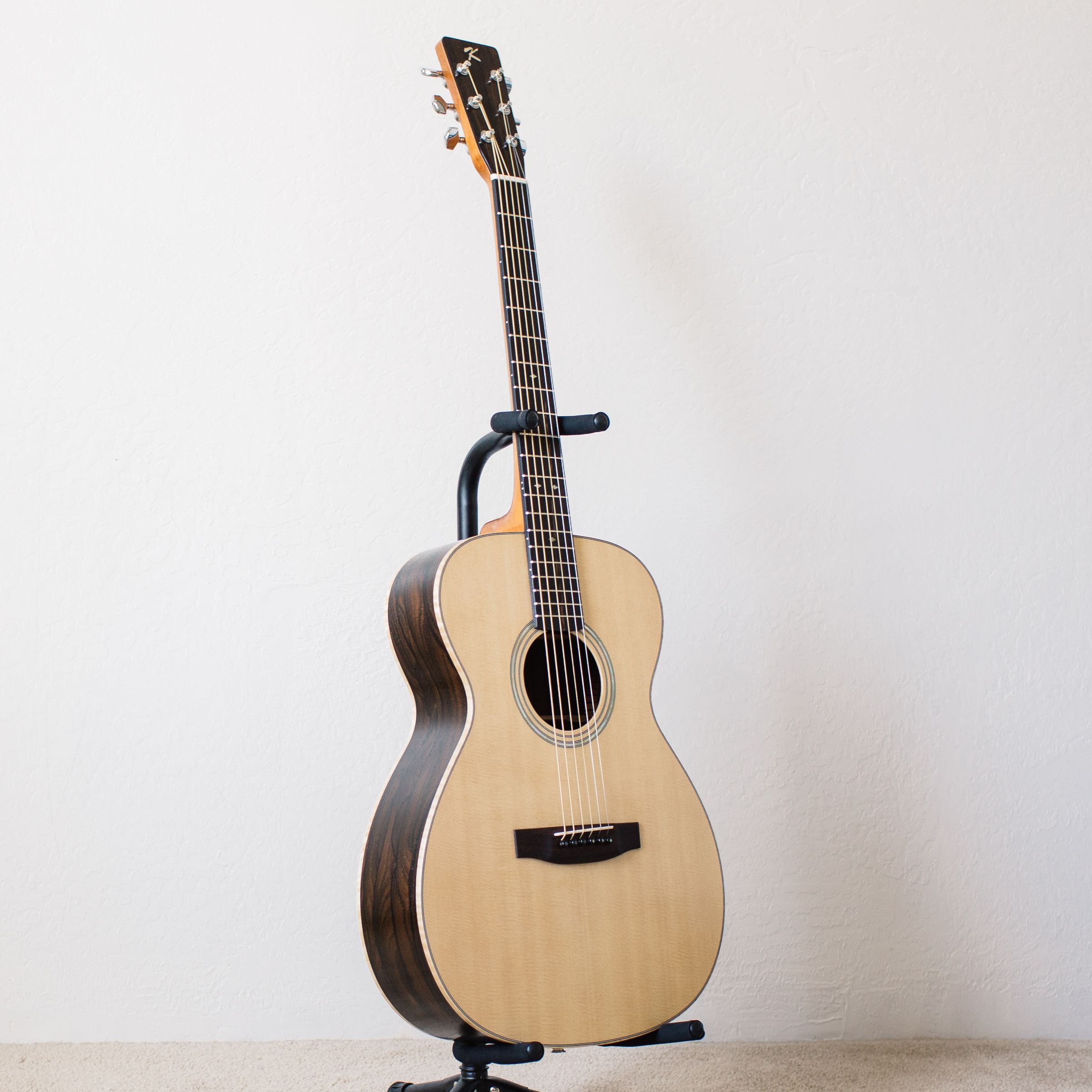 Building an Acoustic Guitar : 25 Steps (with Pictures) - Instructables