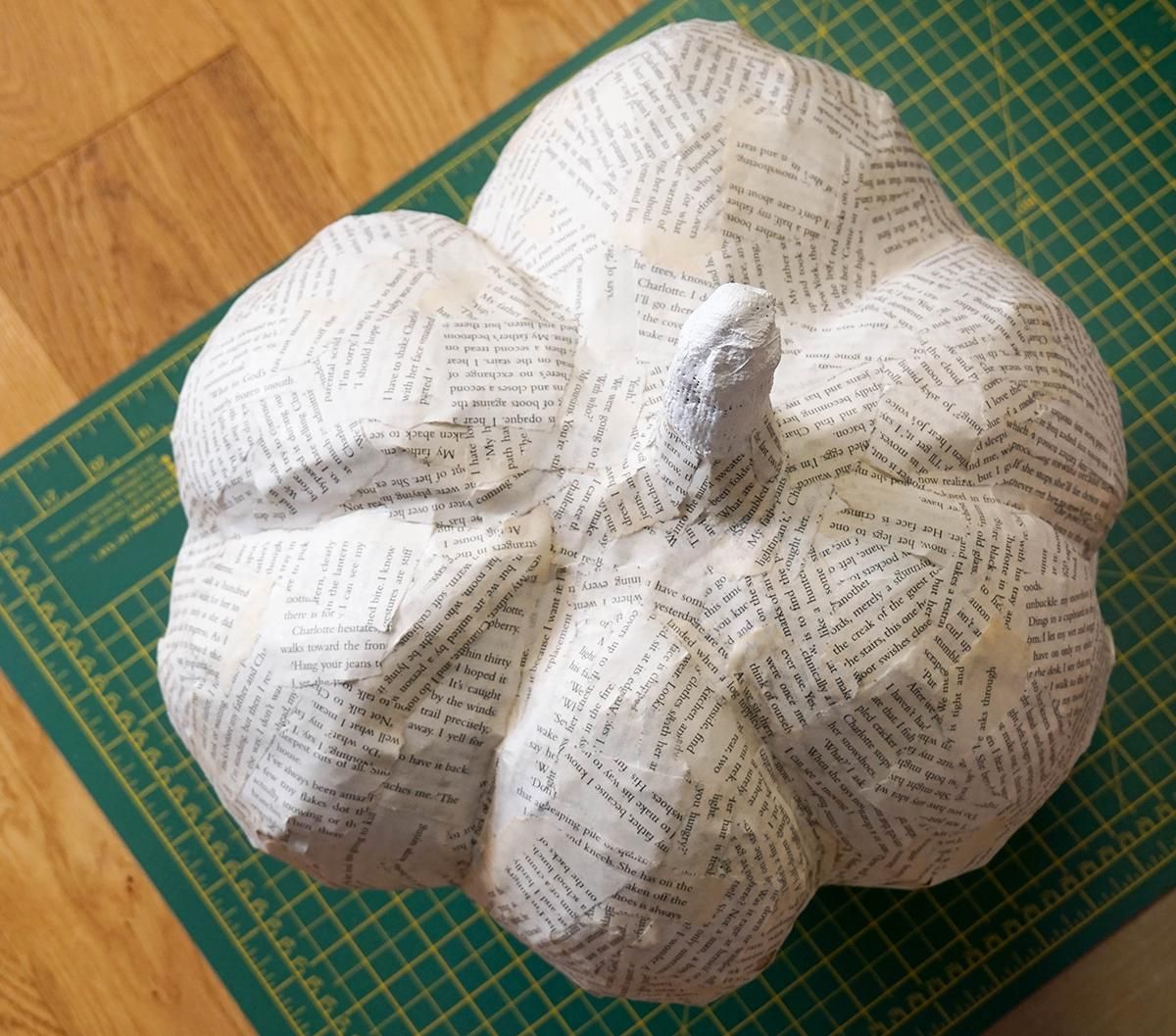 DIY Mod-Roc PUMPKIN ! | How to Make a Large Halloween Prop : 8 Steps ...