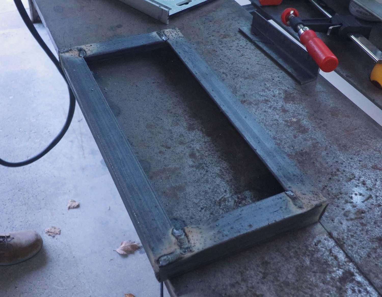 Wall-Mount Shelf for Flux-Core Welding Machine : 10 Steps (with ...