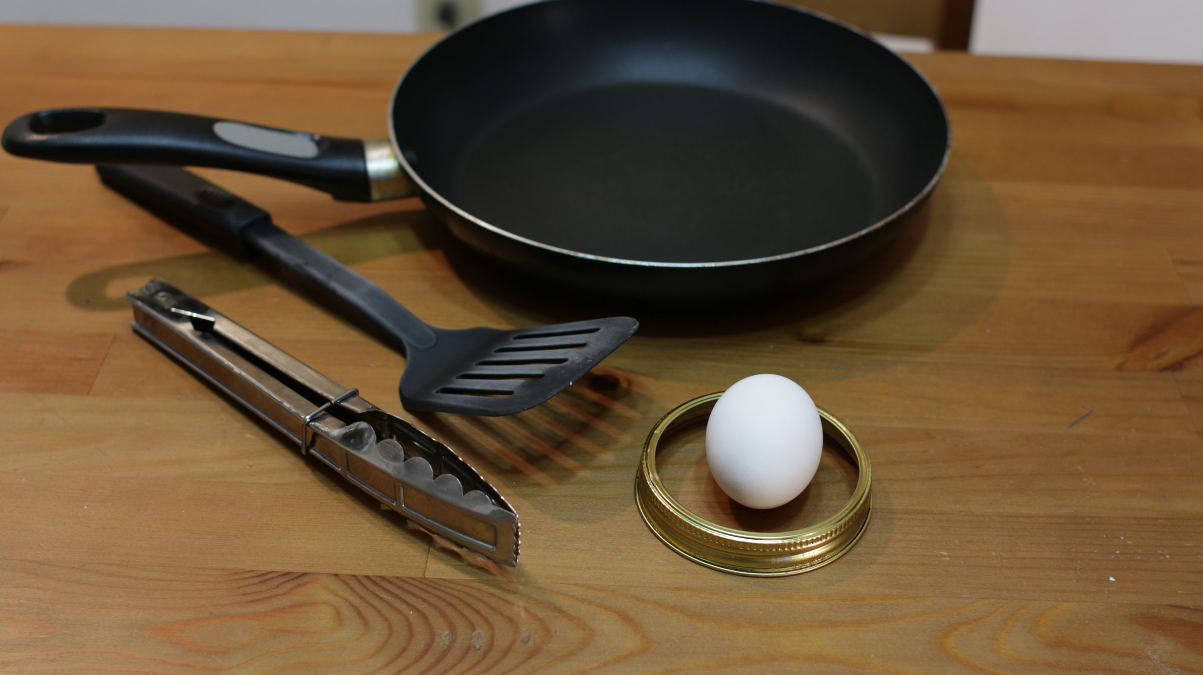Cooking Eggs With Mason Jar Lid Rings - Kitchen Hack : 6 Steps (with ...