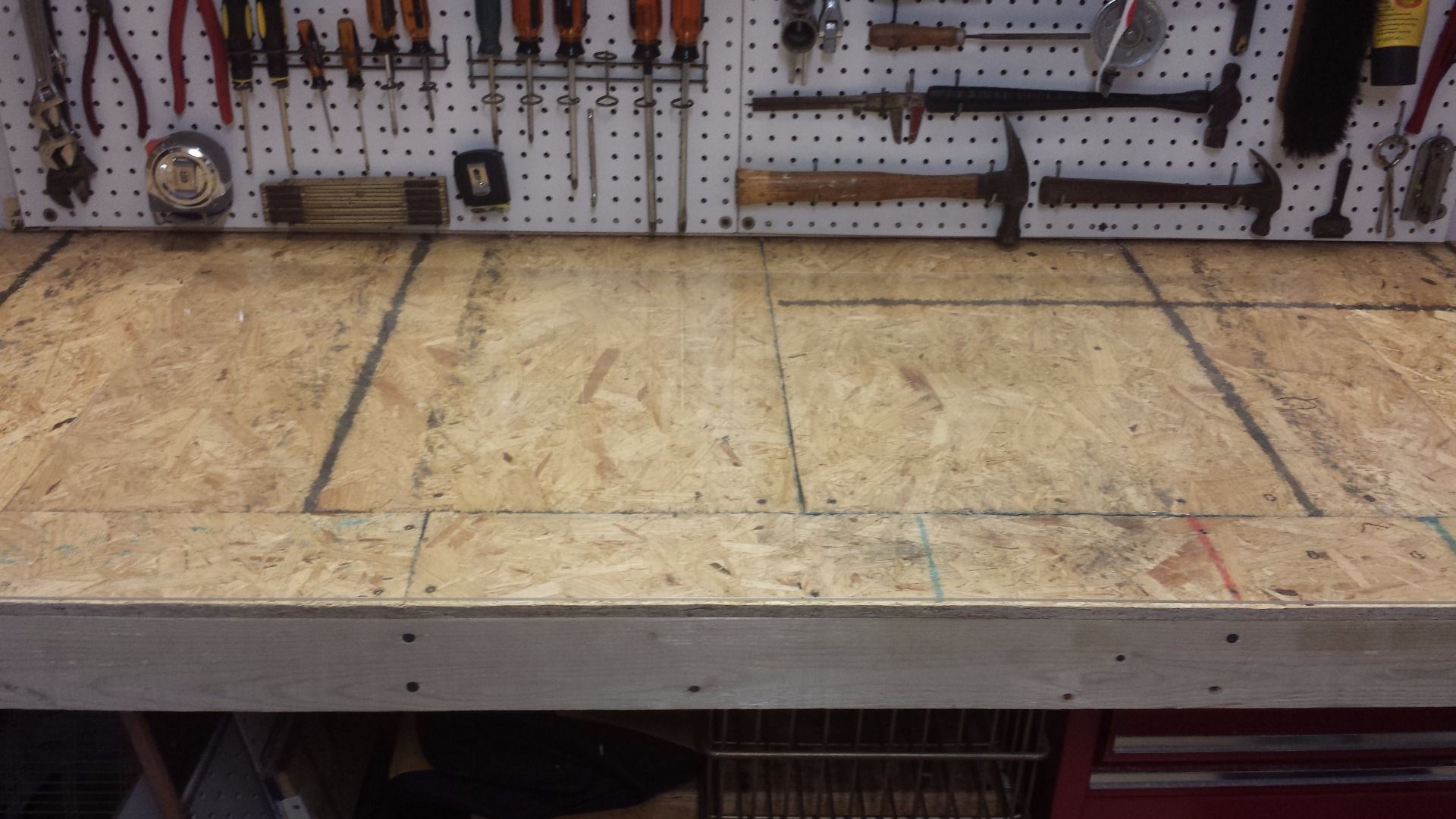Workbench in Closet : 3 Steps (with Pictures) - Instructables