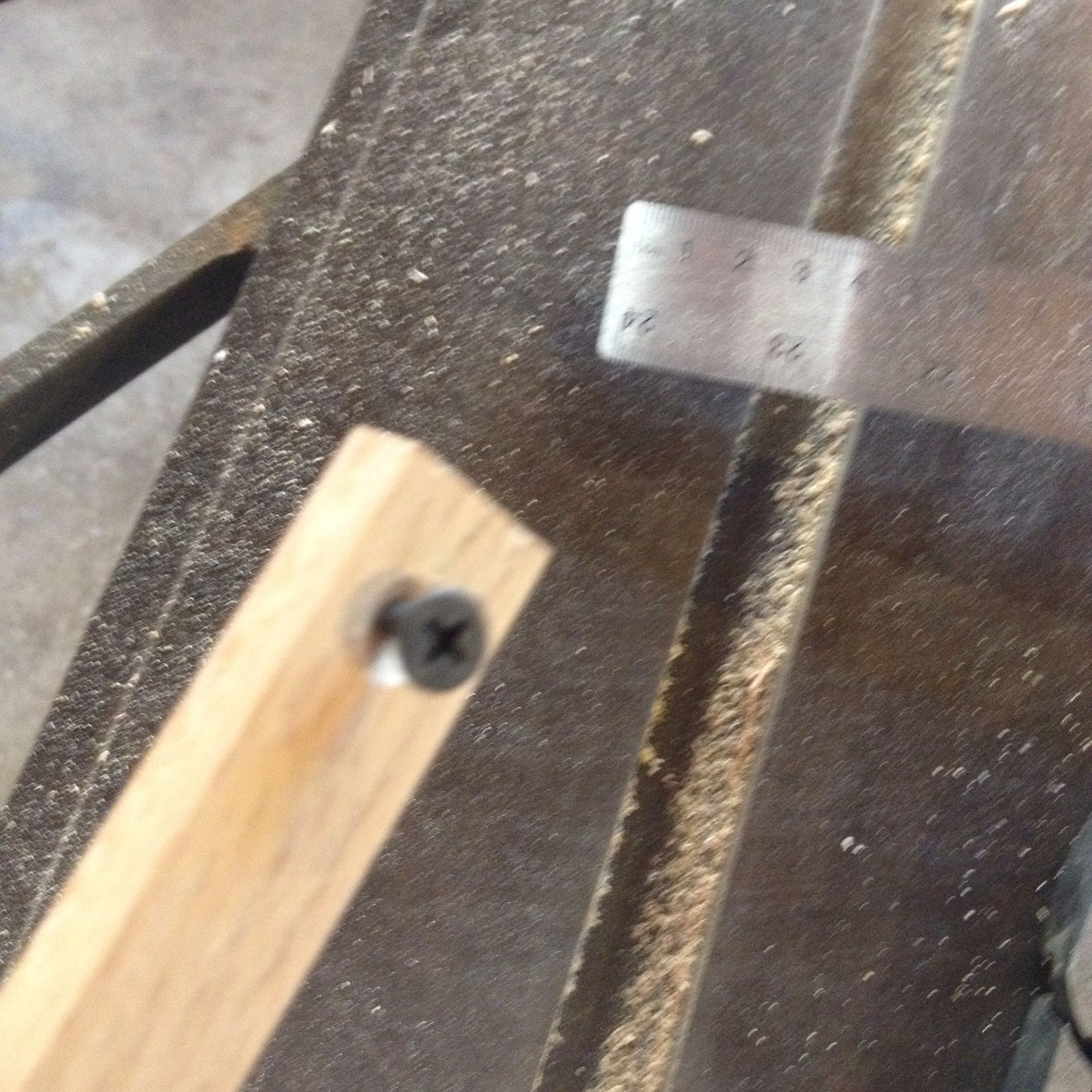 Circle Cutting Jig for Table Saw : 10 Steps (with Pictures) - Instructables