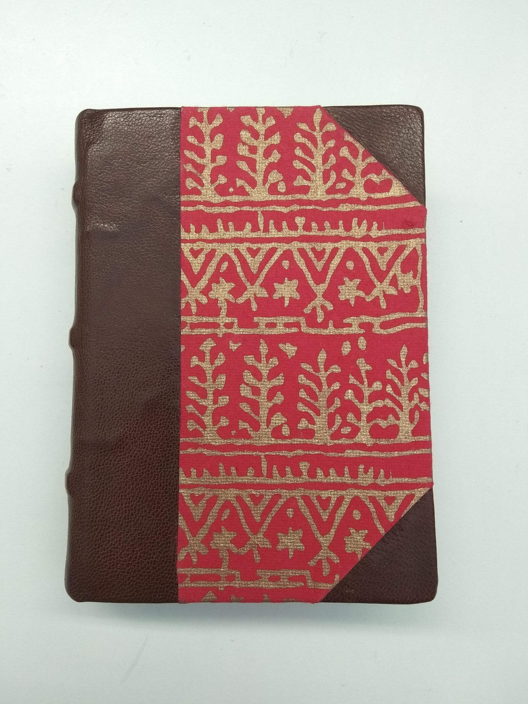 Three Quarter Bound Leather Bookbinding : 17 Steps (with Pictures ...