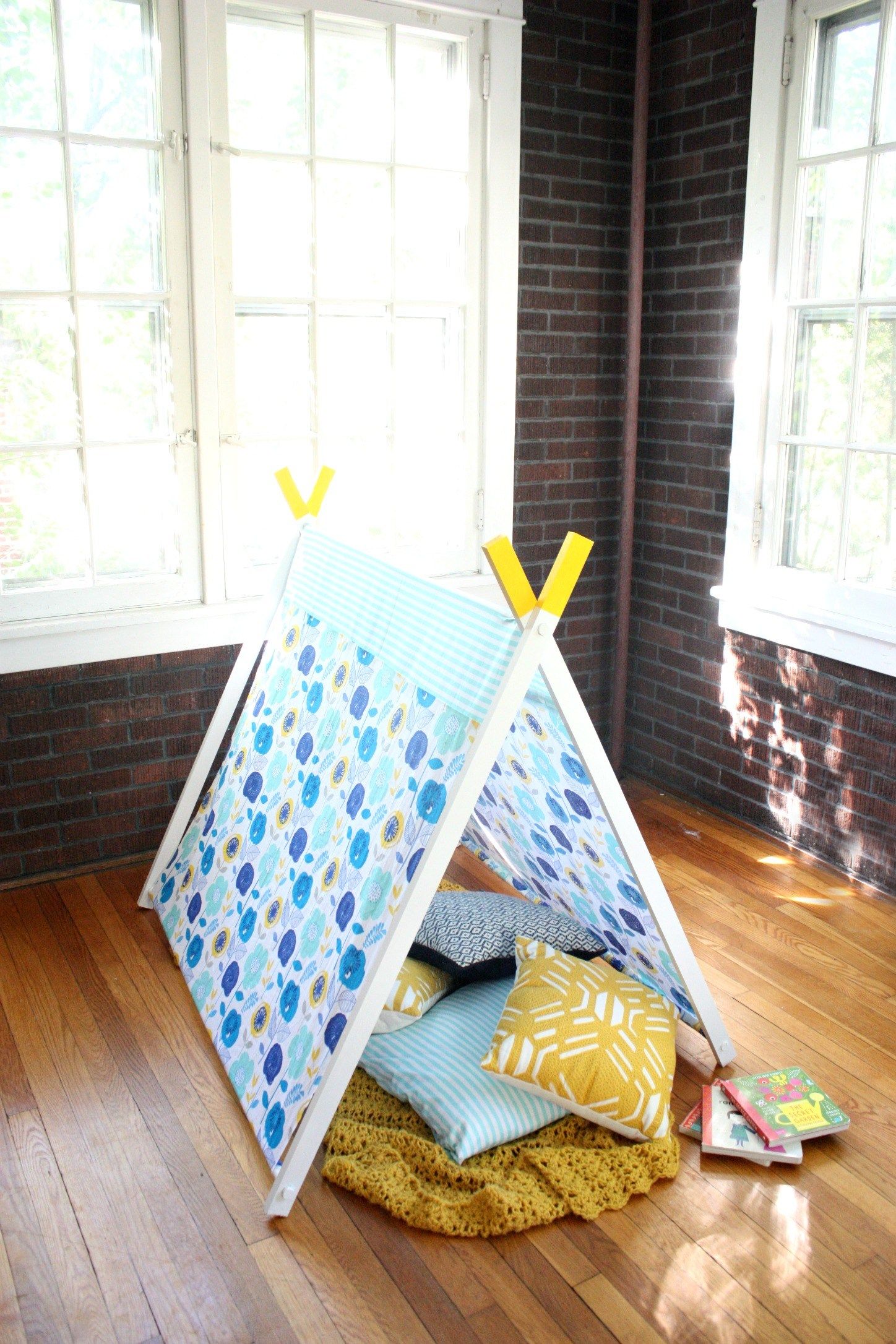 DIY A-Frame Play Tent : 4 Steps (with Pictures) - Instructables