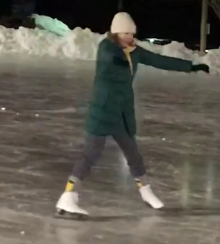 How to Ice Skate - Beginner/Advanced Beginner : 11 Steps - Instructables