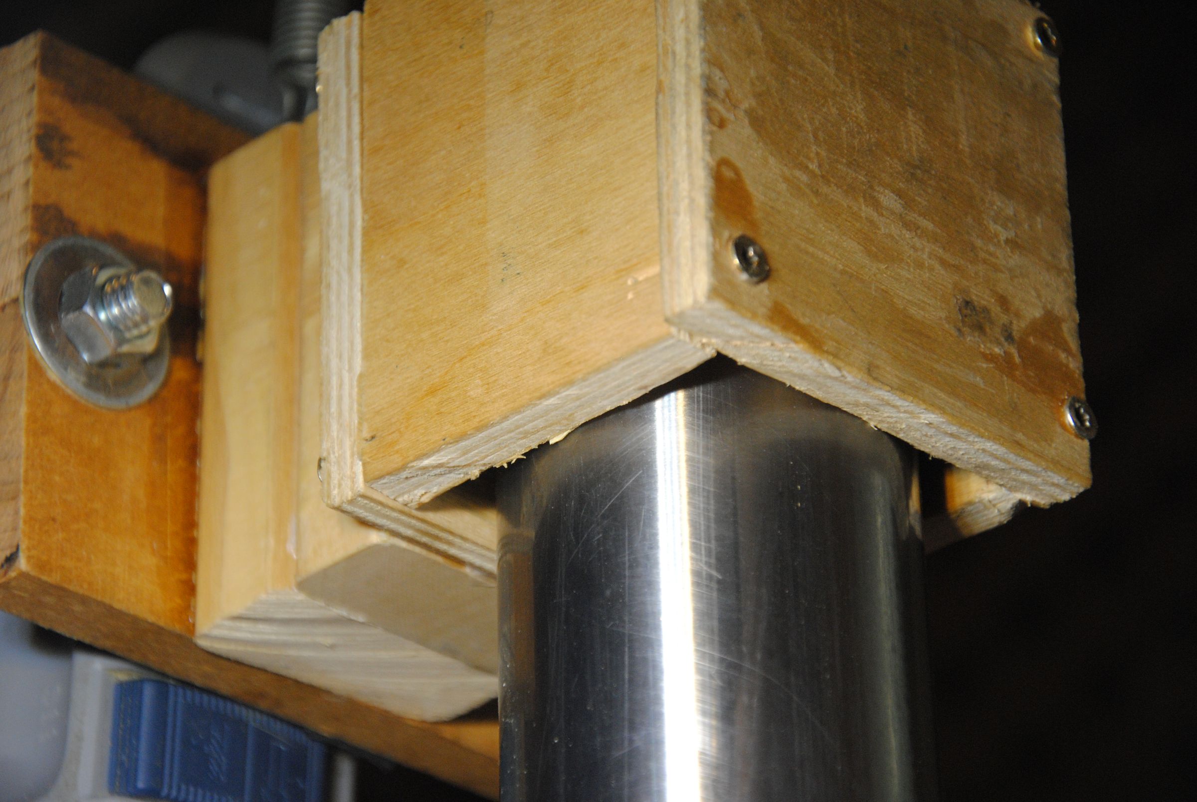 Build Your Own Drill Press for FREE! : 12 Steps (with Pictures ...