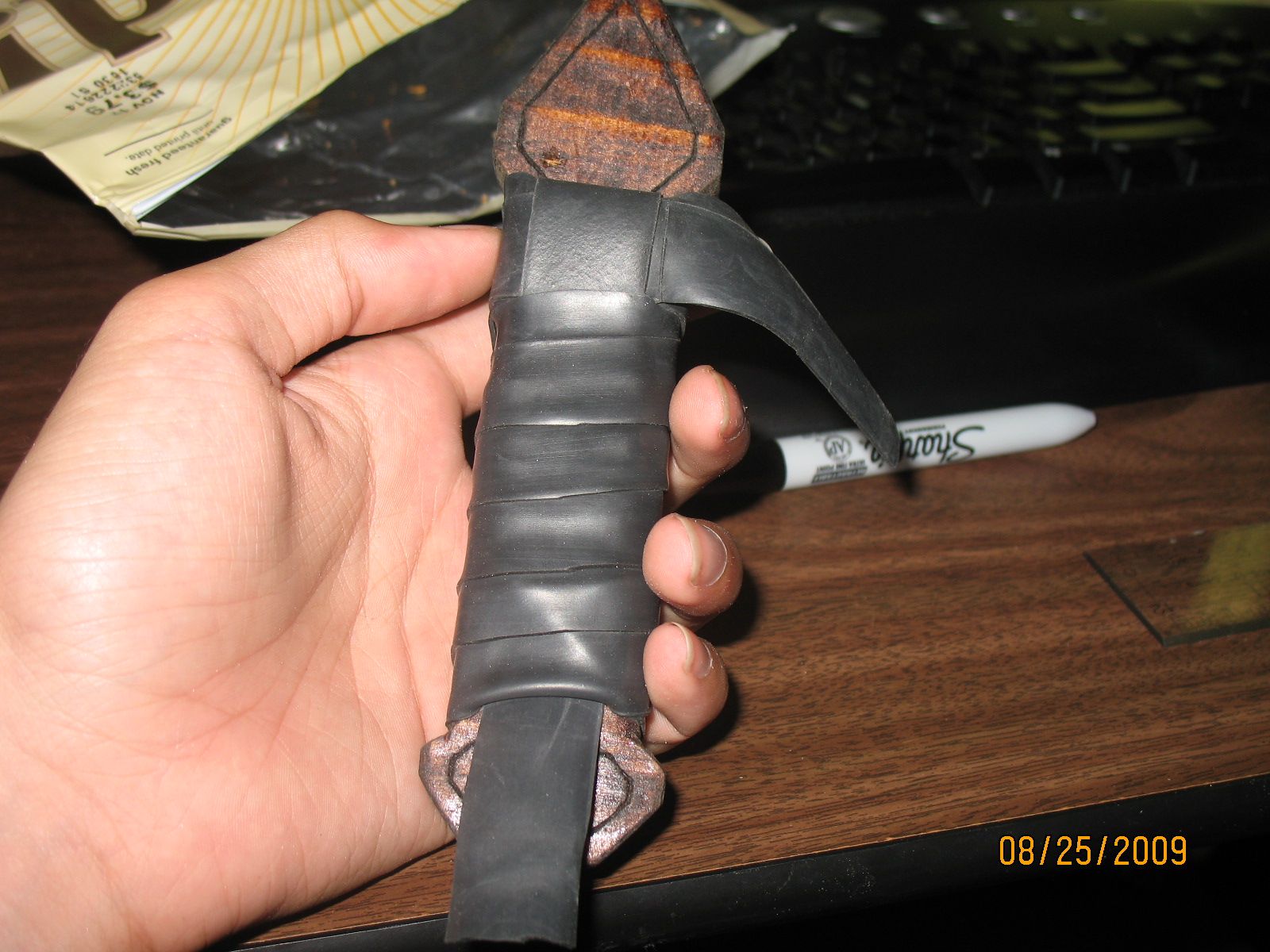 Making a Dagger From Found Materials! *UPDATE* : 9 Steps - Instructables