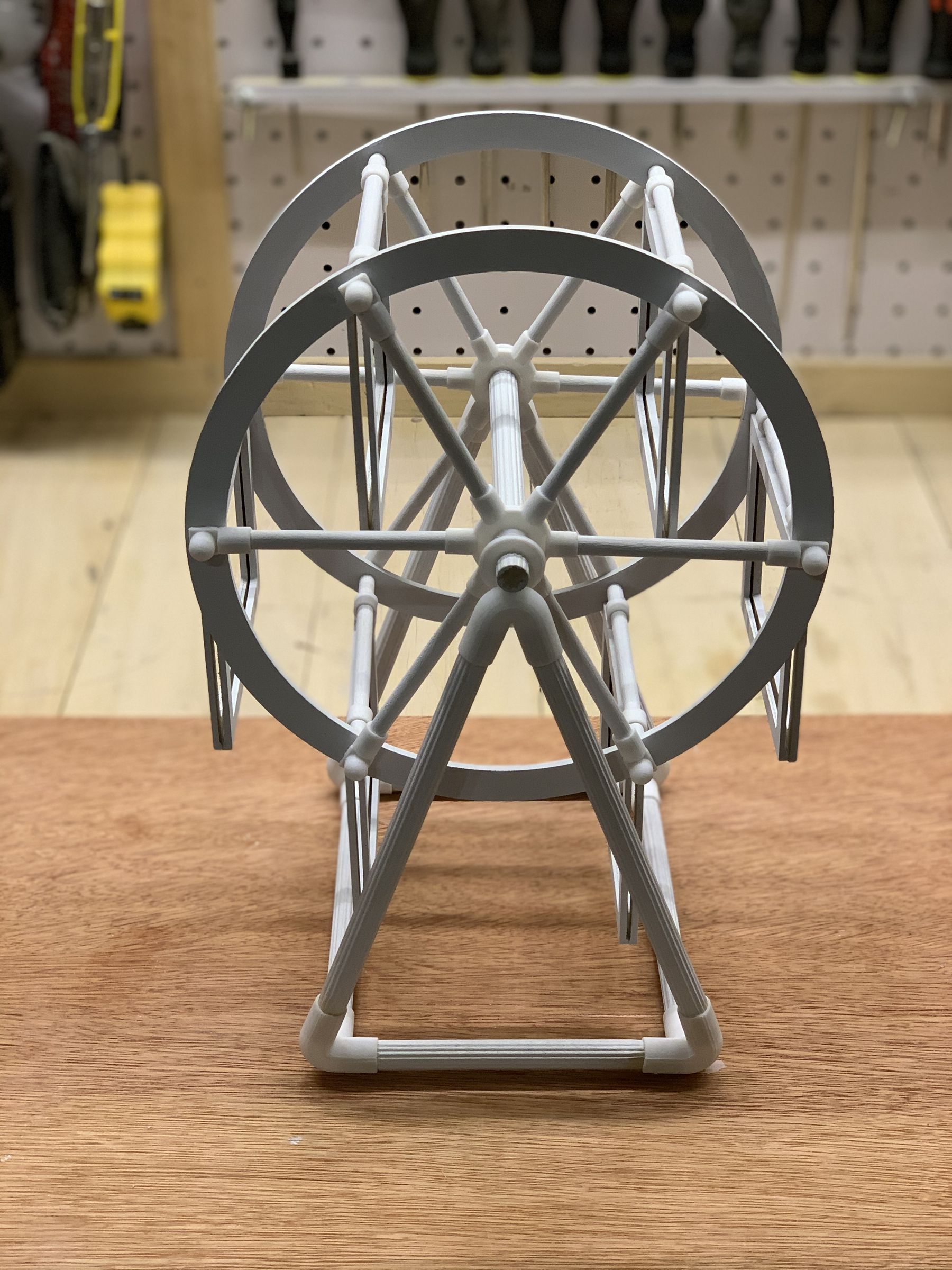 DIY PHOTO FRAME FERRIS WHEEL : 15 Steps (with Pictures) - Instructables