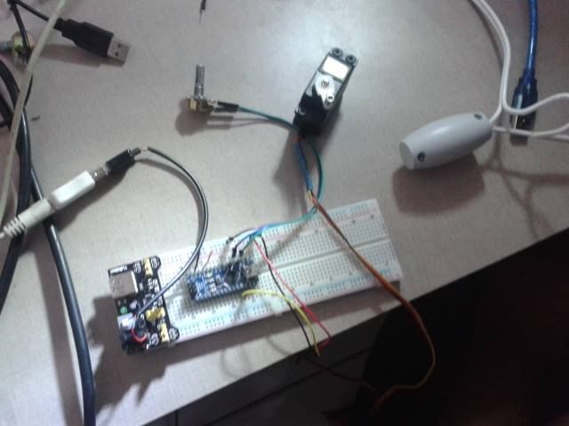 Using Servos : 7 Steps (with Pictures) - Instructables