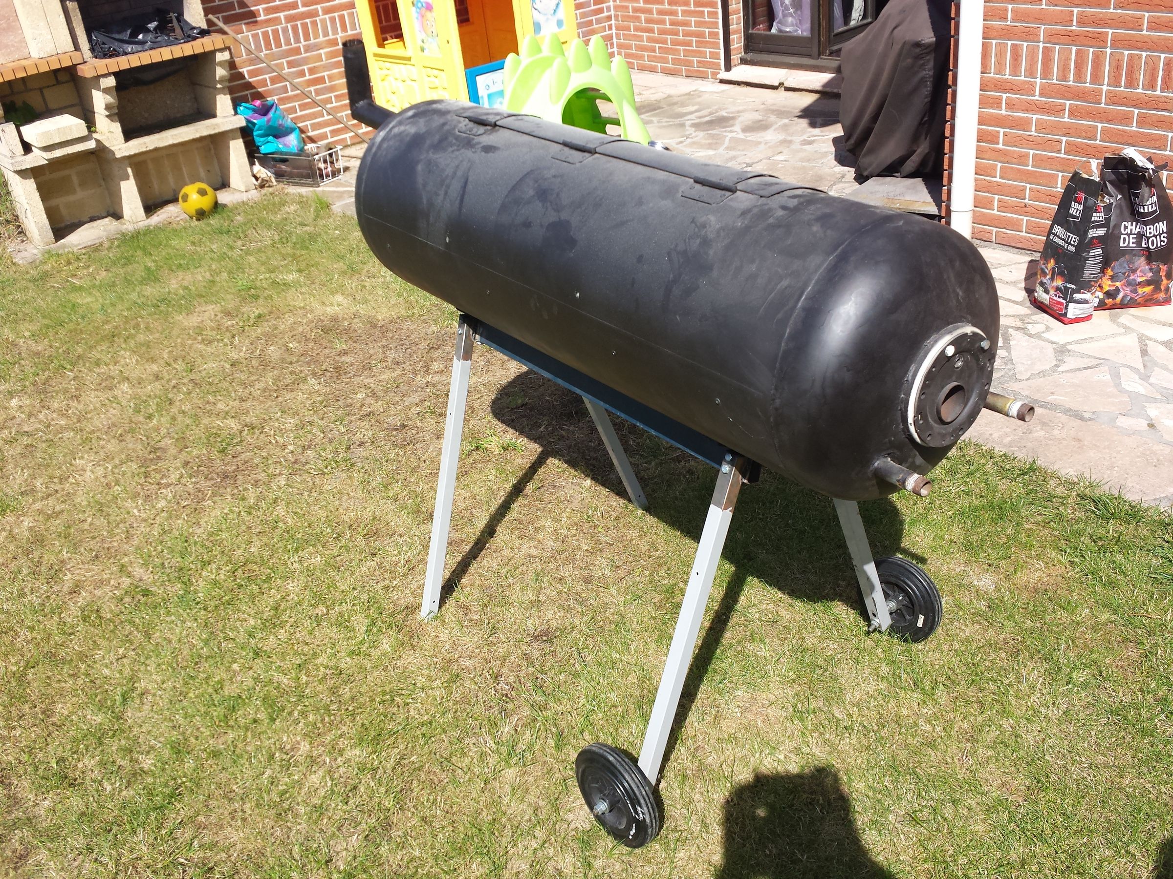 DIY Almost Free Monster BBQ From Electric Water Heater : 7 Steps ...