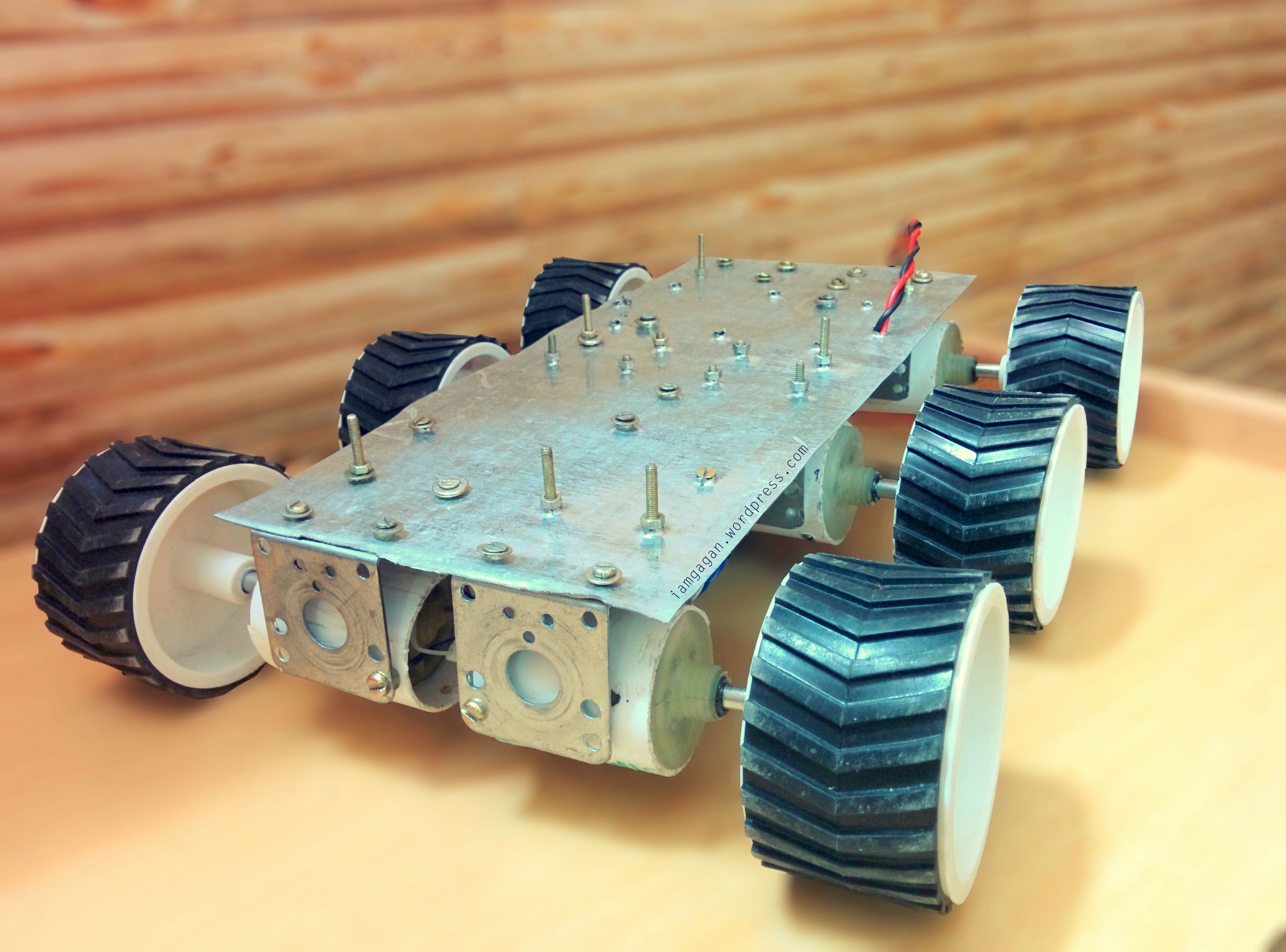 Six Wheeled All Terrain Vehicle (6WD) : 3 Steps (with Pictures ...