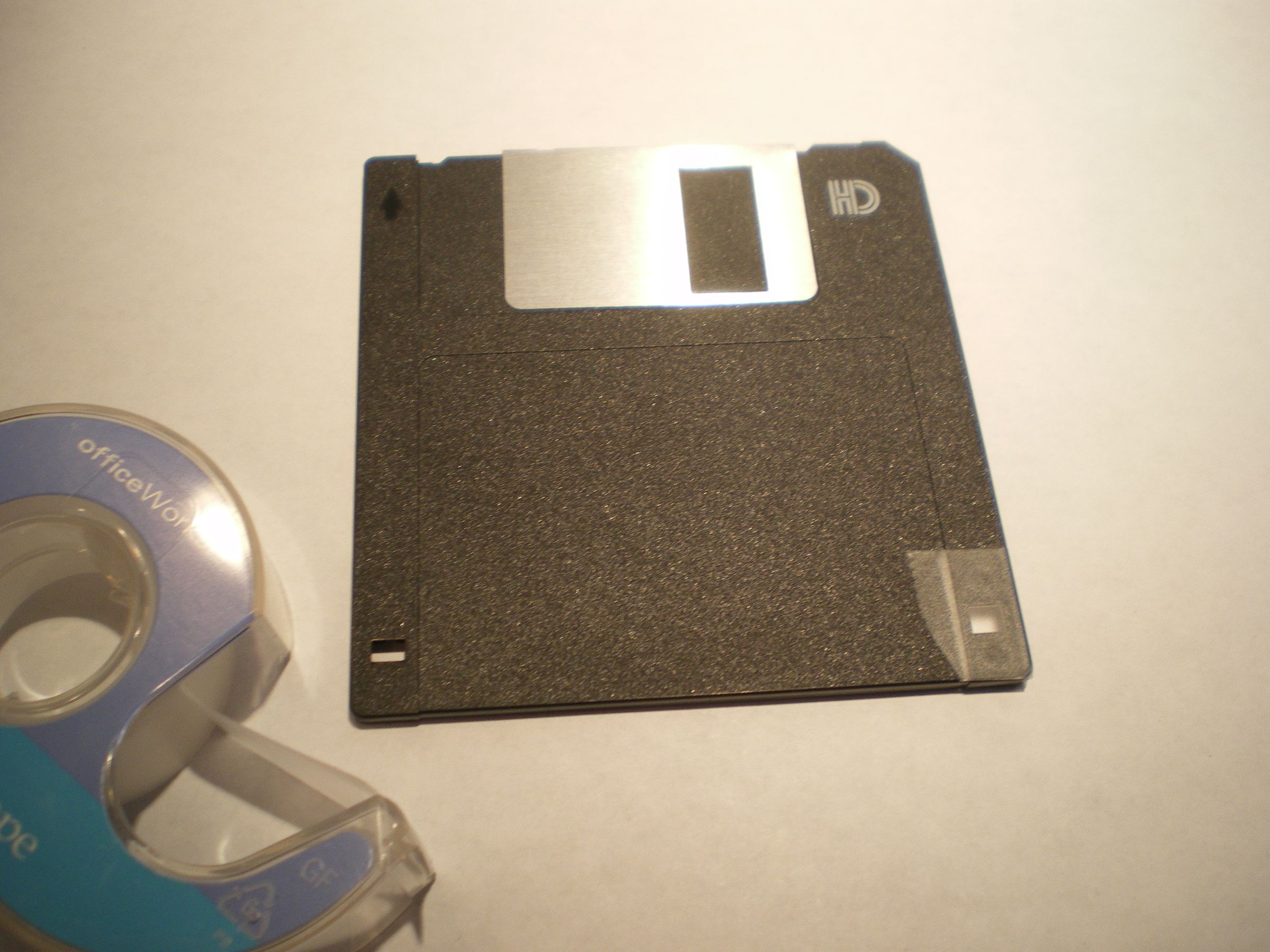 floppy disk 720kb | Tom's Hardware Forum Italia