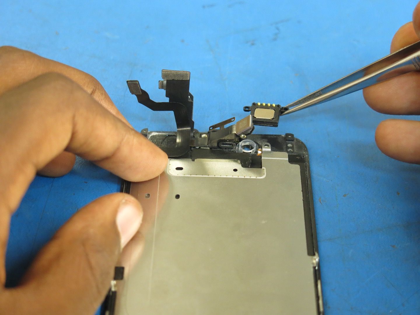 IPhone 6 Screen Replacement : 30 Steps - Instructables